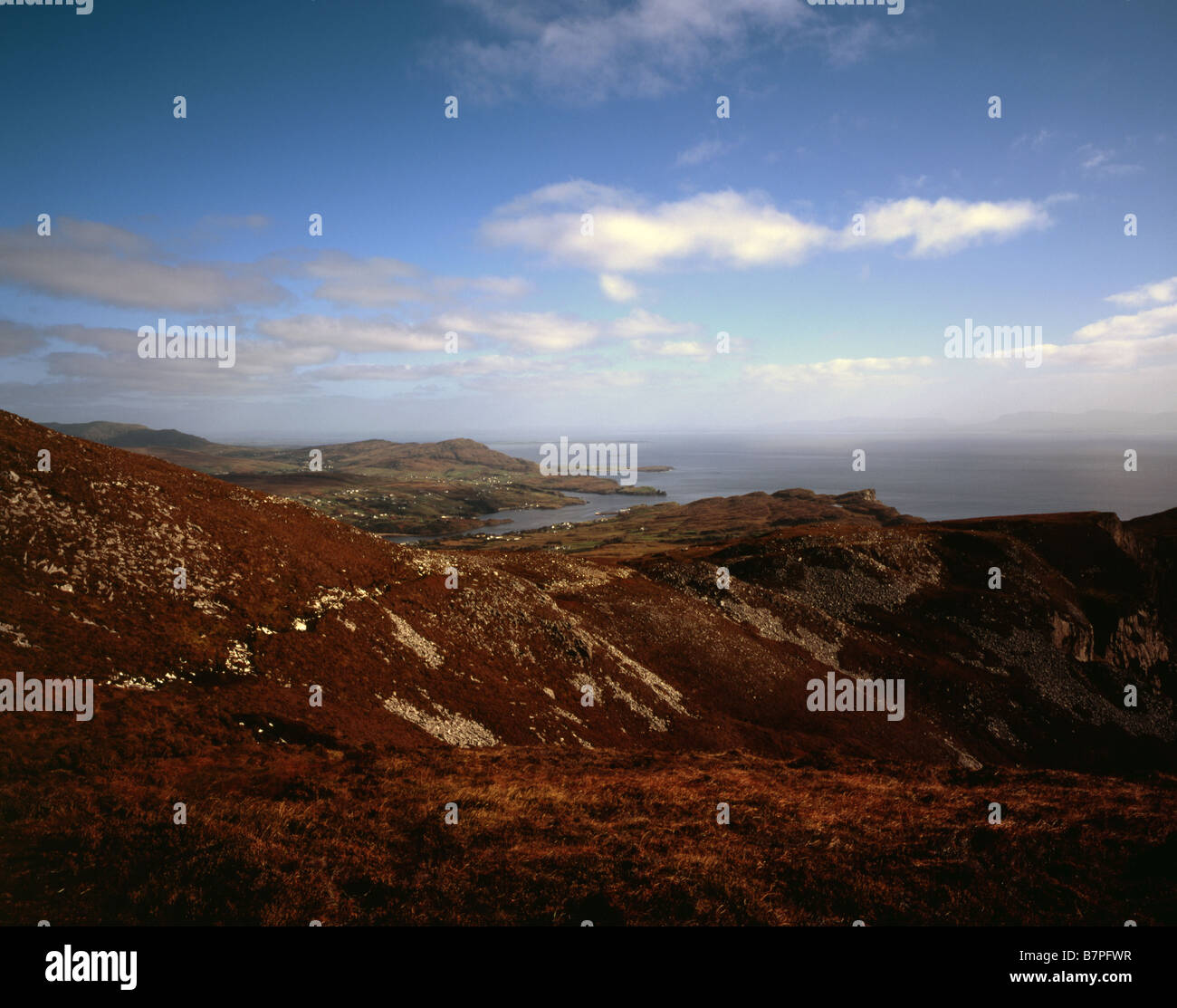 The dramatic cliffs of Slieve League The Amharc Mor near Bunglass ...