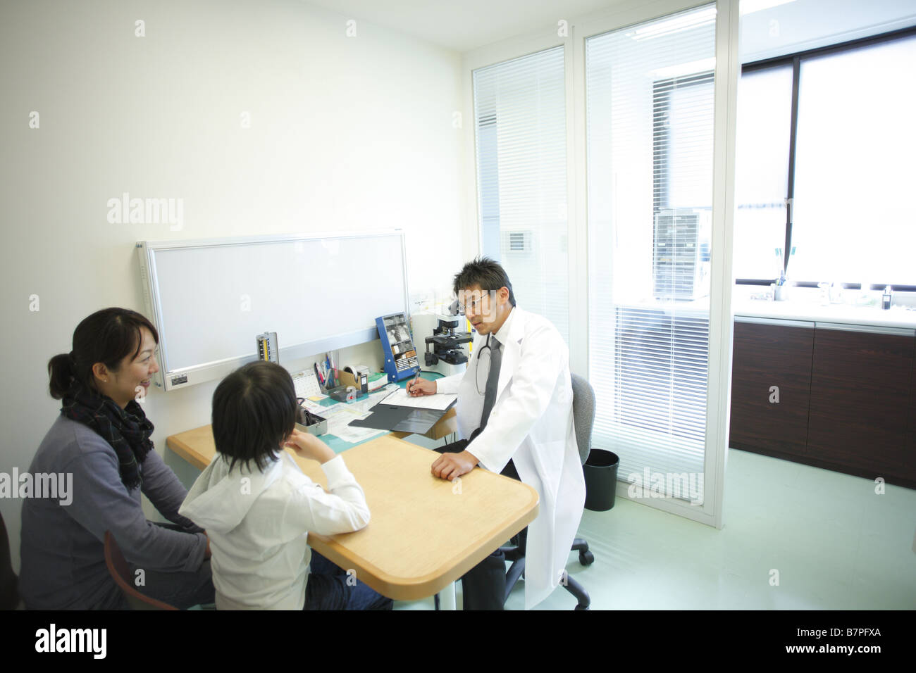 Child interview child hi-res stock photography and images - Alamy