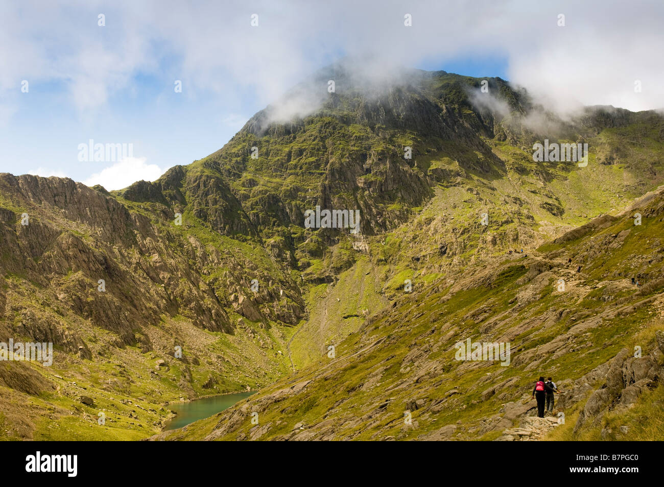 Summit of Mount Snowdon in clouds Wales Stock Photo - Alamy
