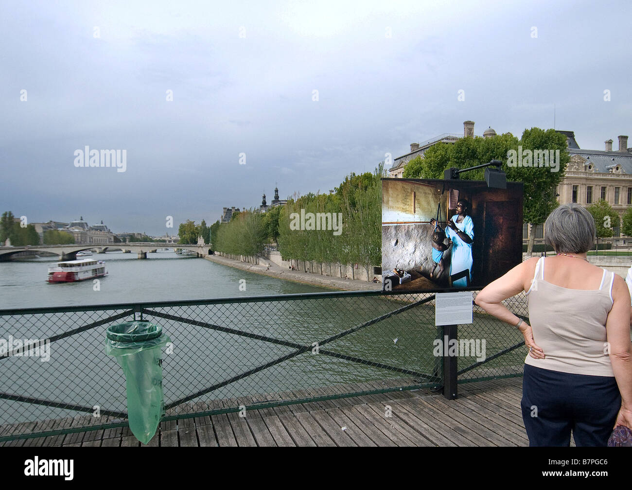 A photography exposition in the Pont des Arts Bridge in Paris Stock ...