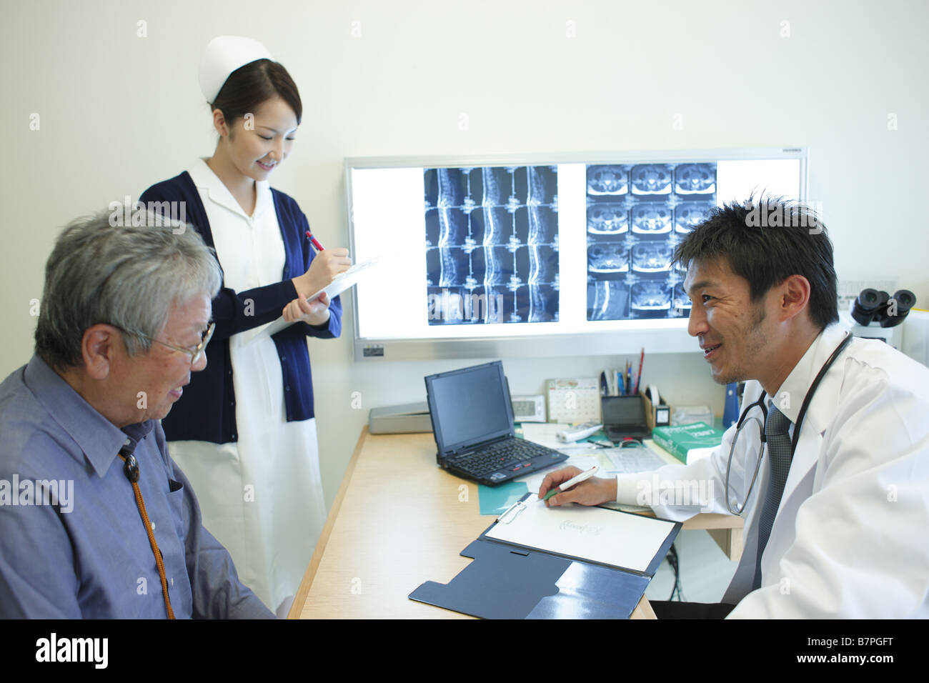 Medical examination by interview Stock Photo - Alamy