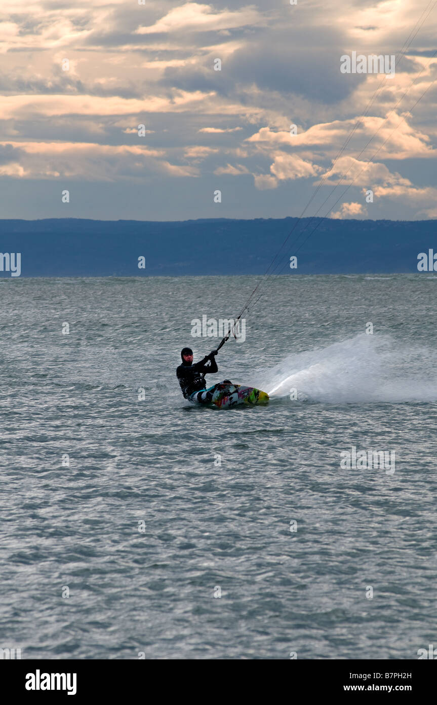 Kitesurfing in the sea hi-res stock photography and images - Alamy