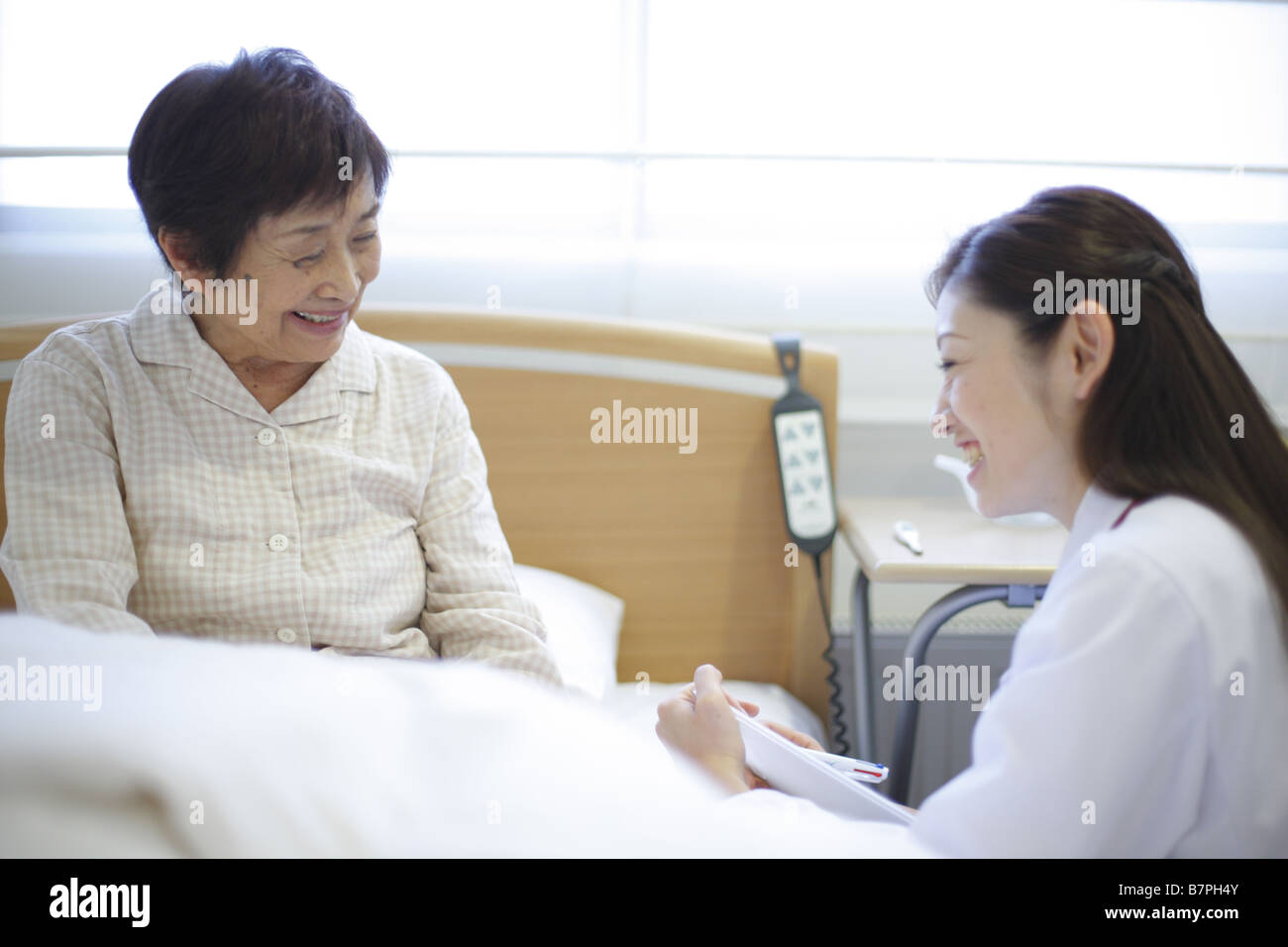 Ward rounds hi-res stock photography and images - Alamy