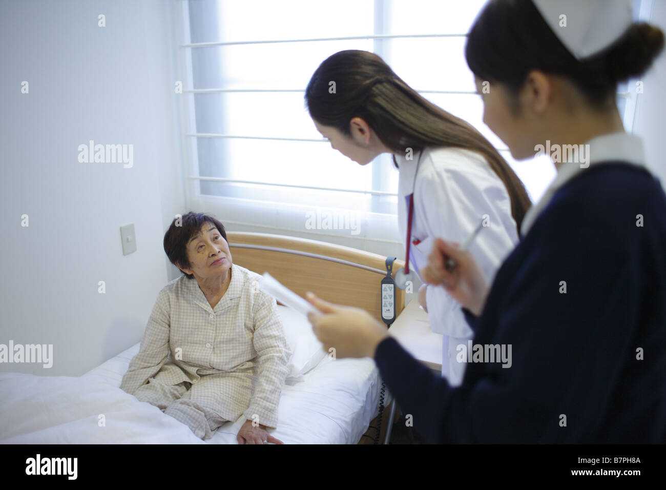 White uniform rounds hi-res stock photography and images - Alamy