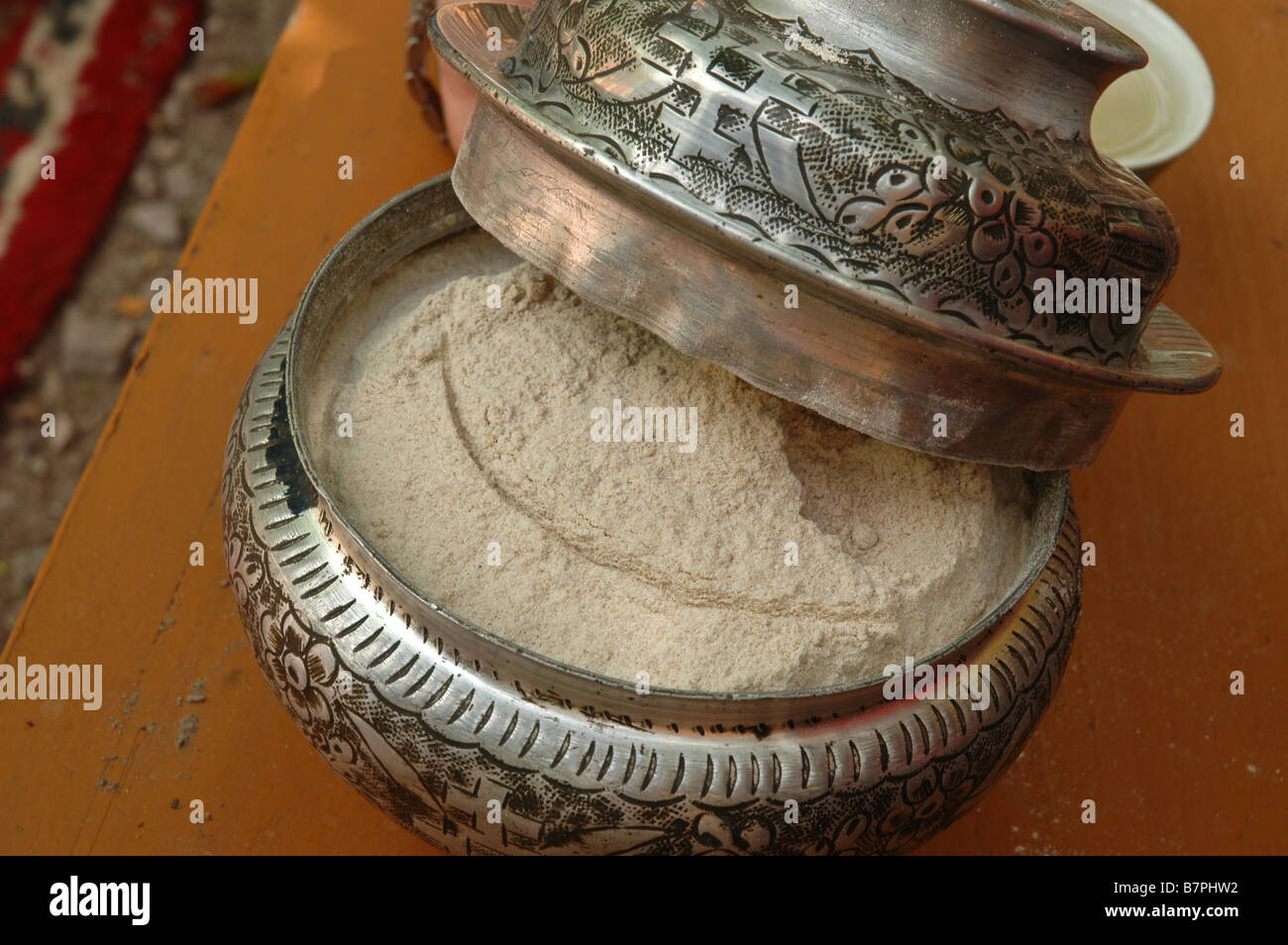 Tsampa hi-res stock photography and images - Alamy