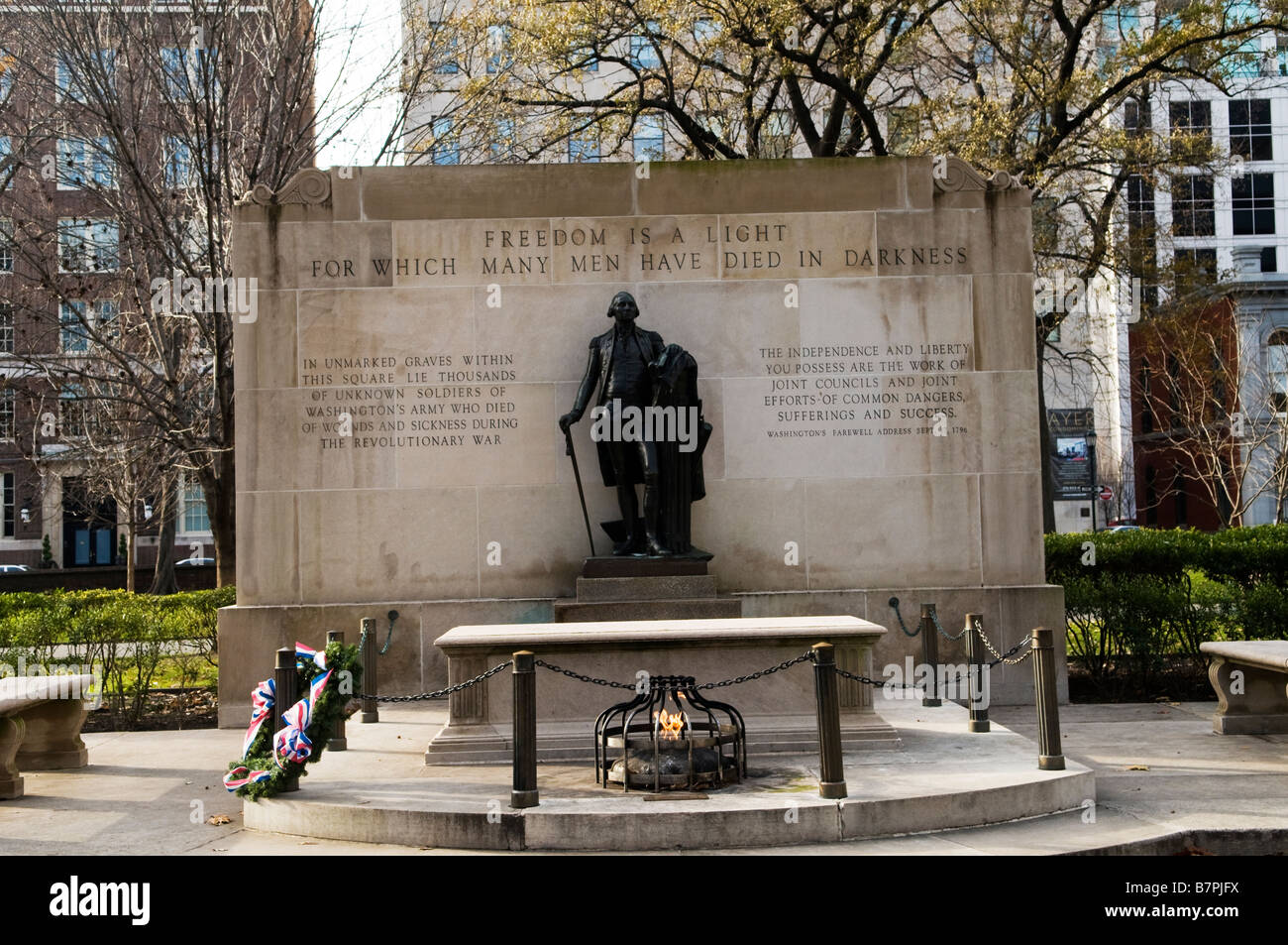 Ben Franklin Cemetery Stock Photos & Ben Franklin Cemetery Stock Images ...