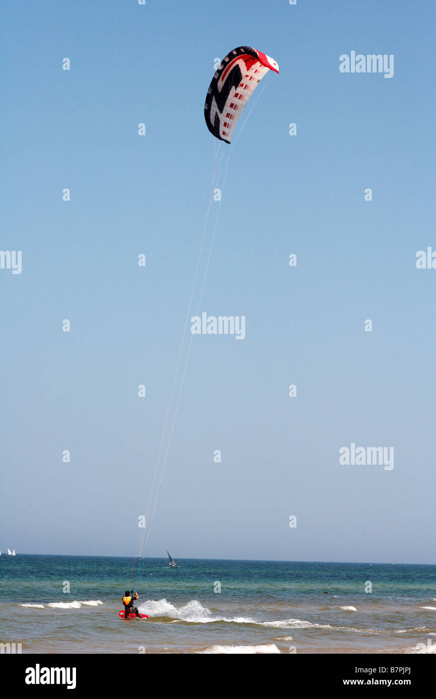 Canopy canopies kites hi-res stock photography and images - Alamy