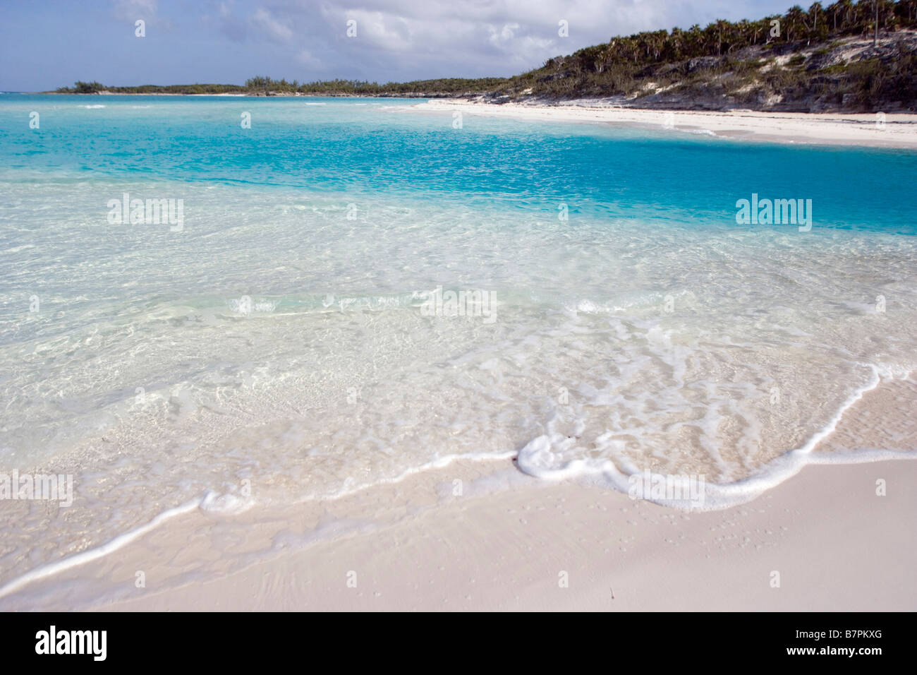 crystal waters in the Bahamanian Land Sea Park Stock Photo - Alamy