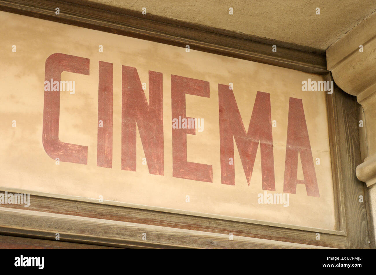 Vintage cinema sign hi-res stock photography and images - Alamy