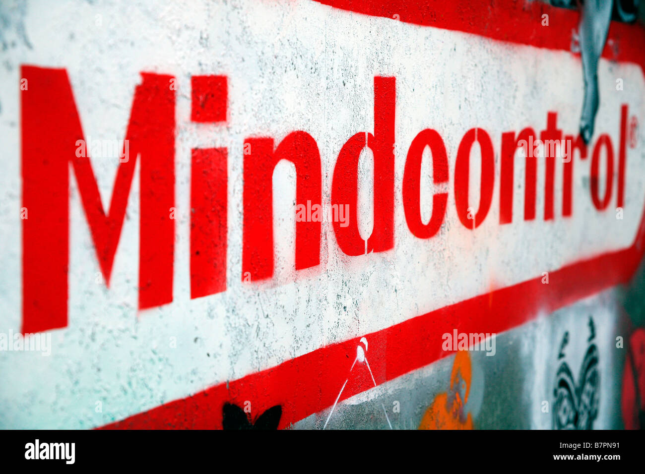 Mindcontrol hi-res stock photography and images - Alamy