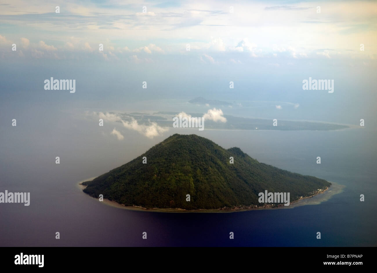 Manado Tua Volcano High Resolution Stock Photography and Images - Alamy
