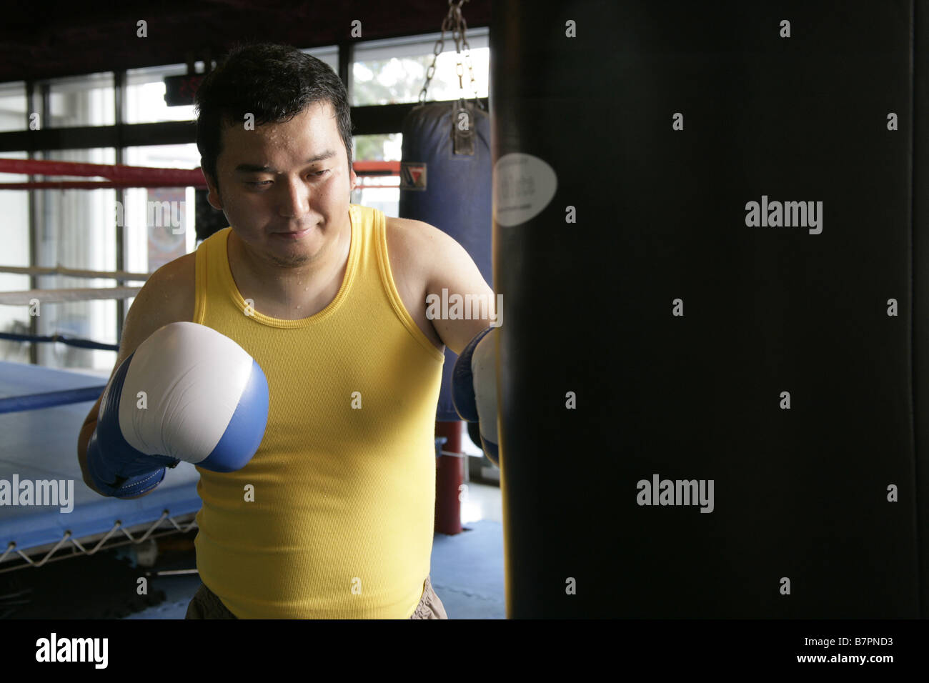 A man boxing Stock Photo - Alamy