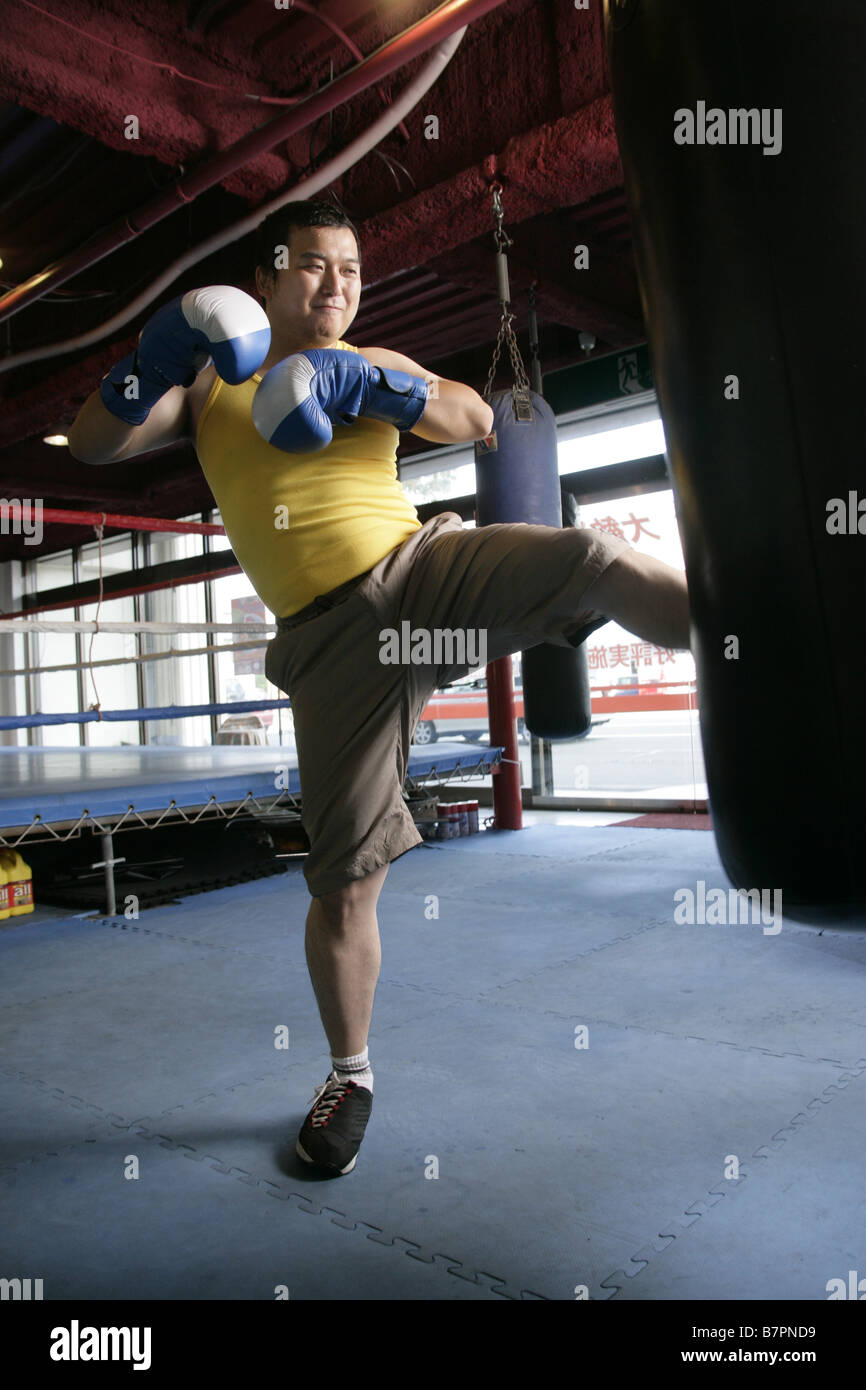 A man boxing Stock Photo - Alamy