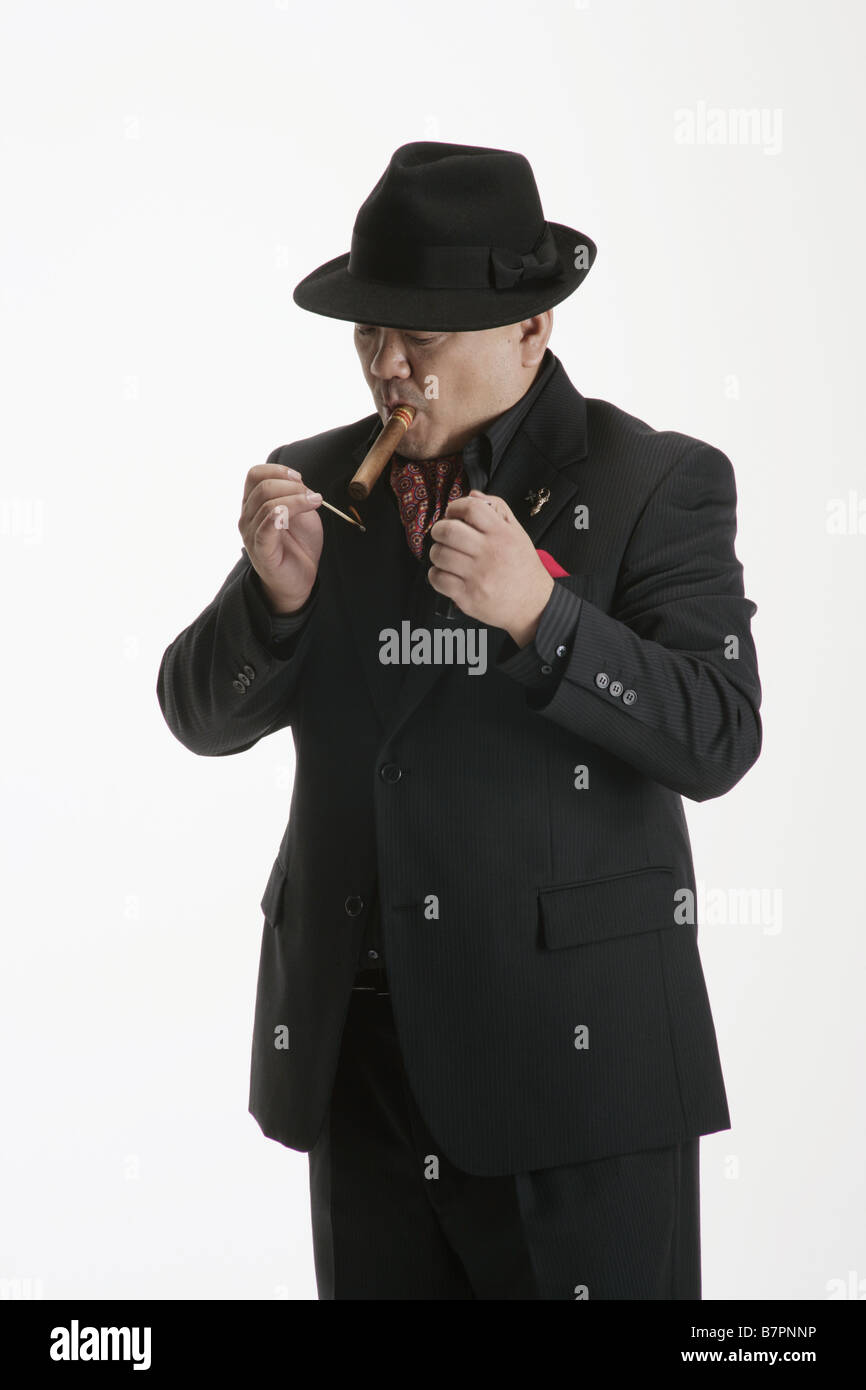 Smoking cigar image hi-res stock photography and images - Alamy