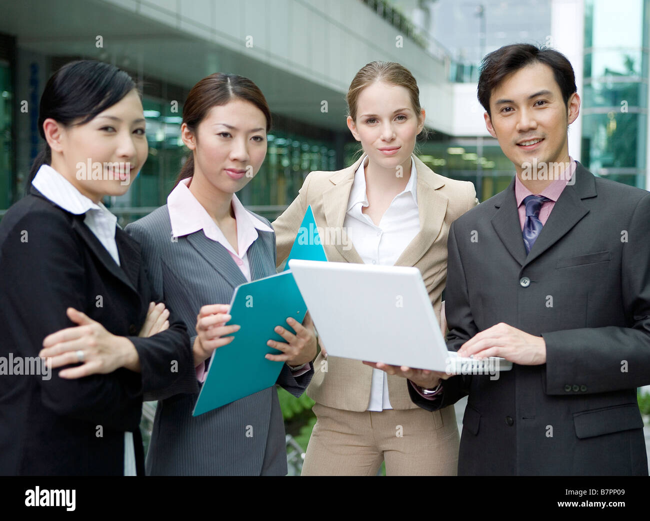 European native american meeting hi-res stock photography and images ...