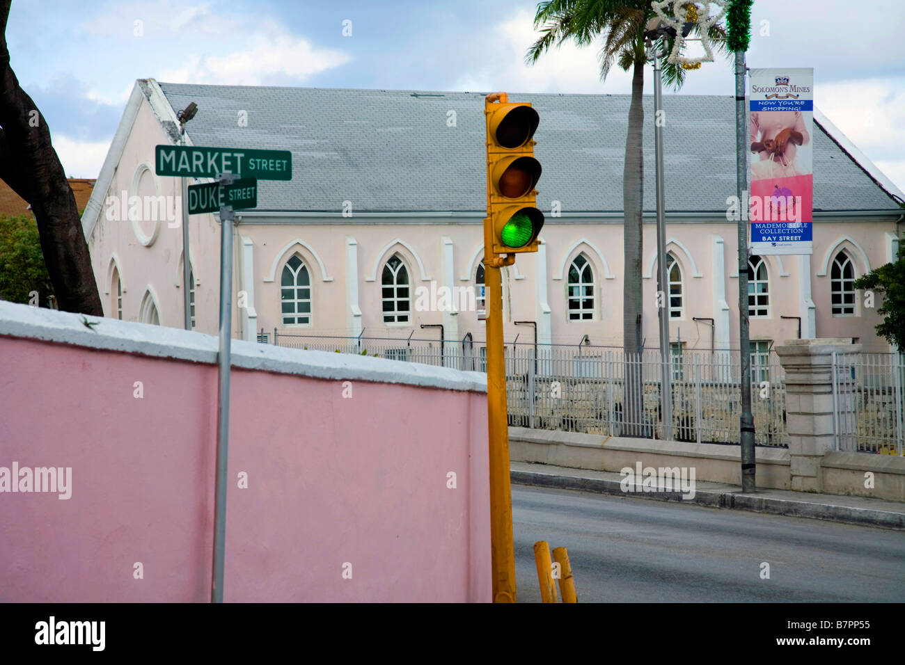 Nassau bahamas church hi-res stock photography and images - Alamy