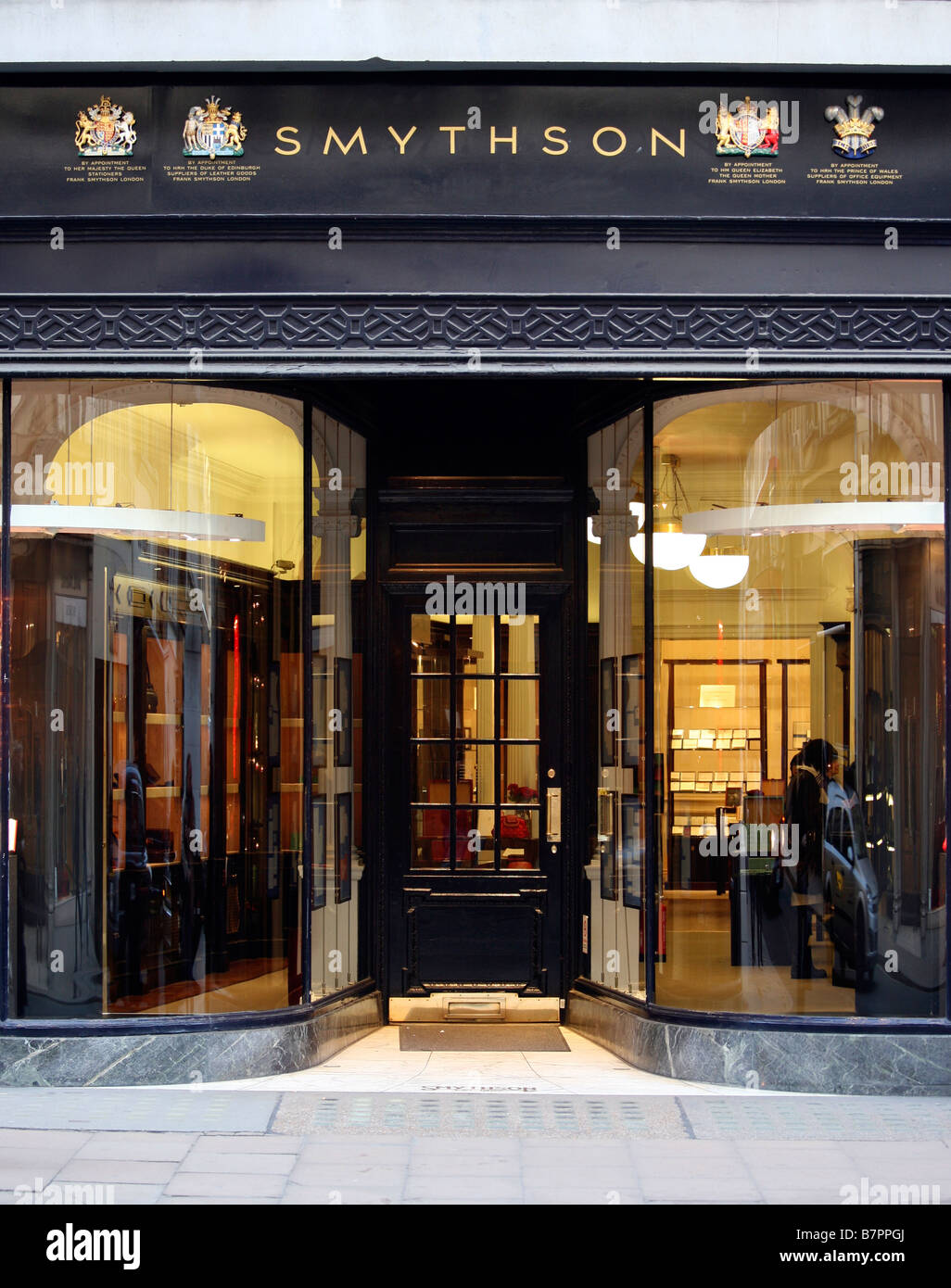 Smythson store, London Stock Photo - Alamy