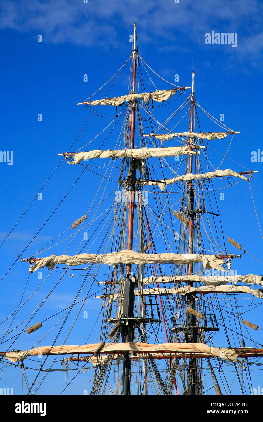 The Brig Rigging Stock Photo - Alamy