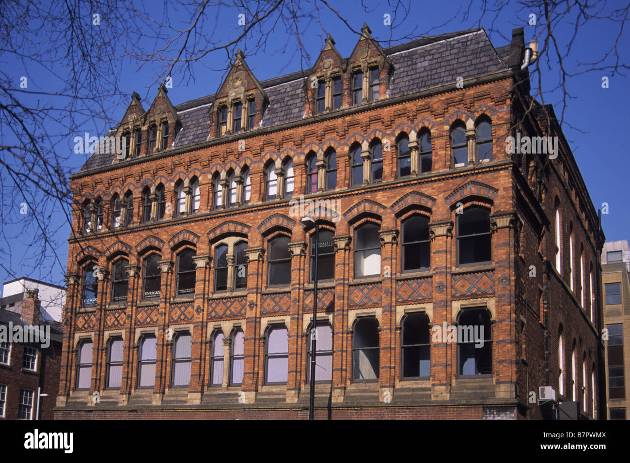 Red brick buildings manchester hi-res stock photography and images - Alamy