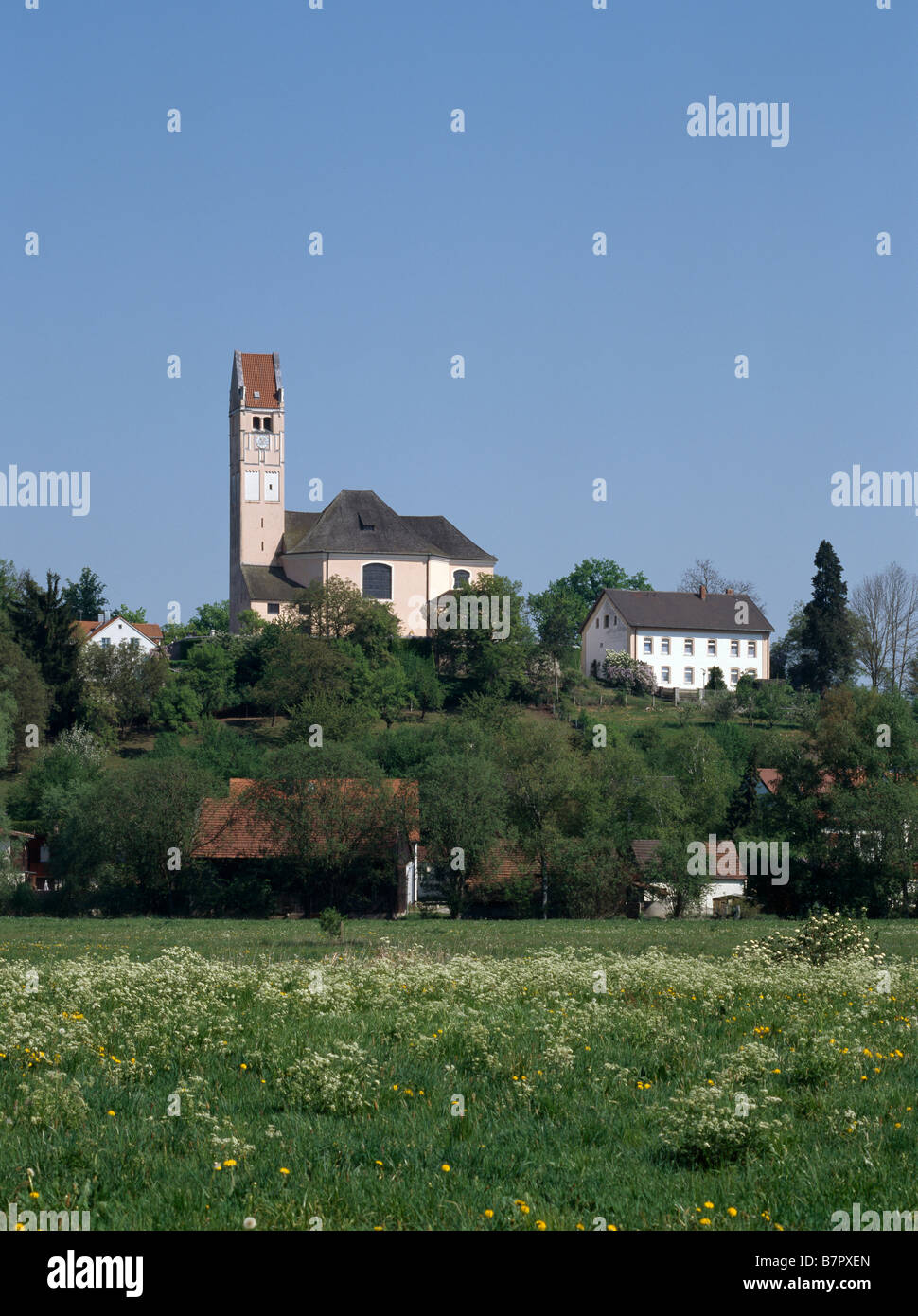 Bergkirchen, kath. Pfarrkirche St. Johannes Baptist, Pfarrkirche und ...