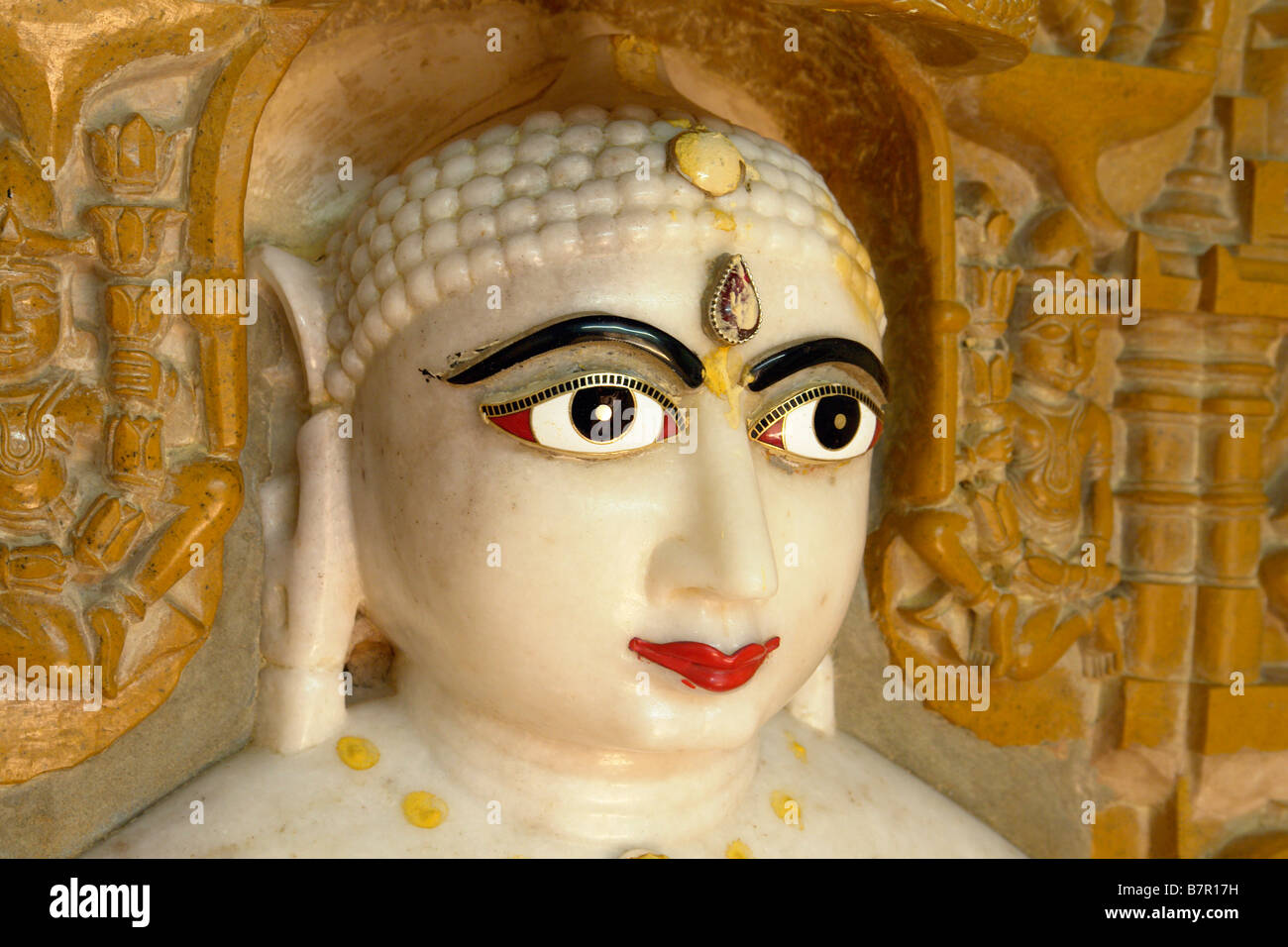 Jain god hi-res stock photography and images - Alamy