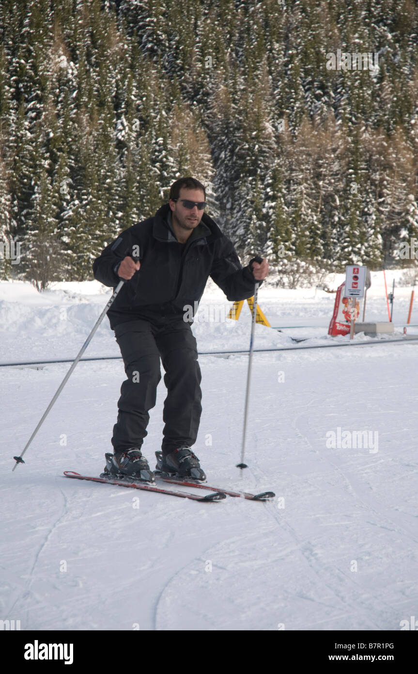 Practice skiing hi-res stock photography and images - Alamy
