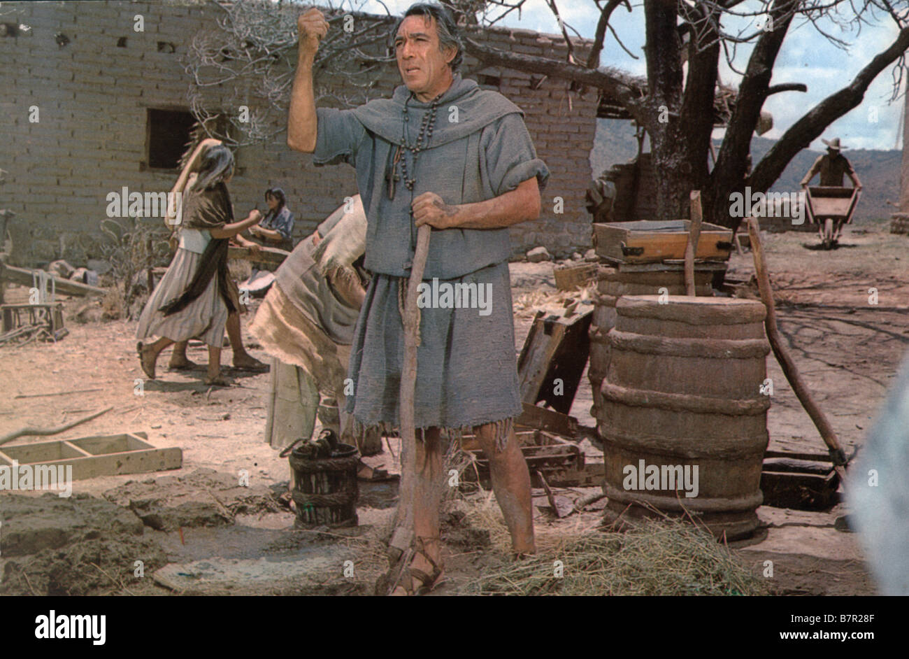 La bataille de san sebastian GUNS FOR SAN SEBASTIAN Year: 1967 - usa ...