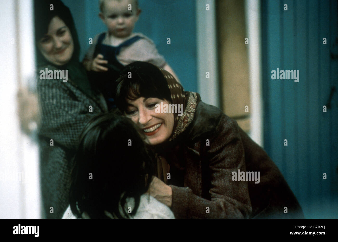 Agnes Browne Year: 1999 USA / Ireland Anjelica Huston Directed by ...