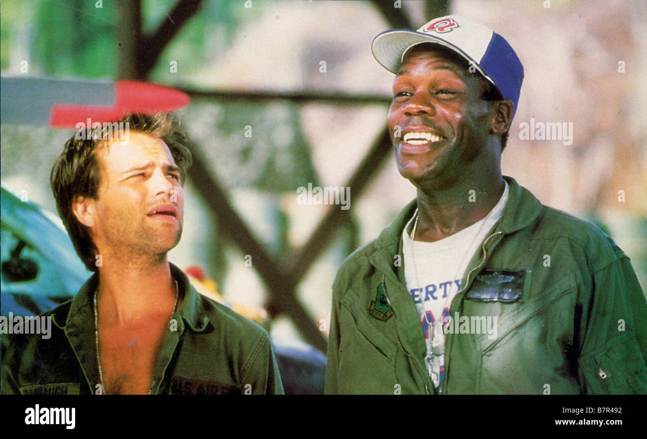 Bat 21 Year: 1988 USA Jerry Reed, Danny Glover Directed by Peter Markle ...