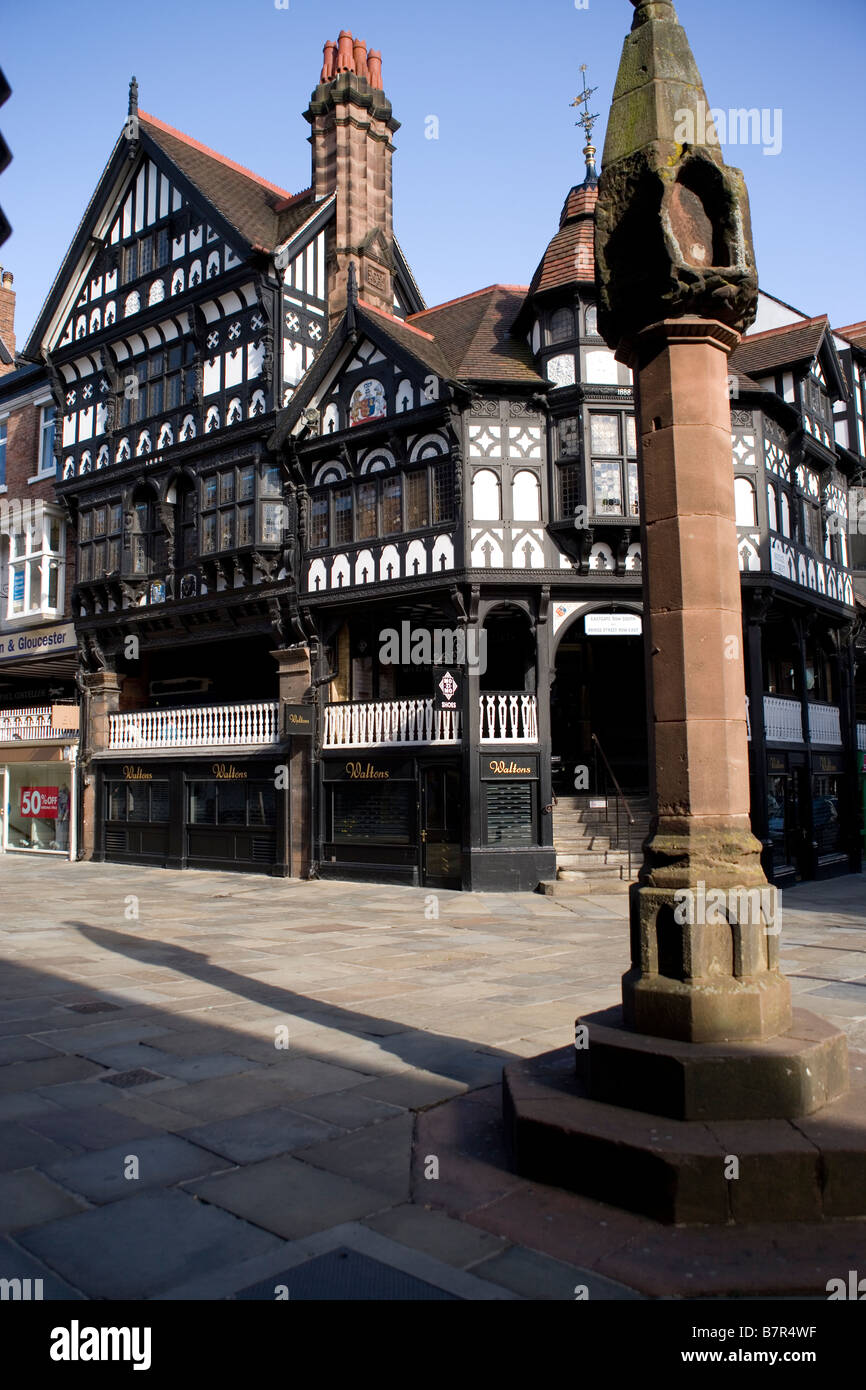 Chester rows medieval hi-res stock photography and images - Alamy
