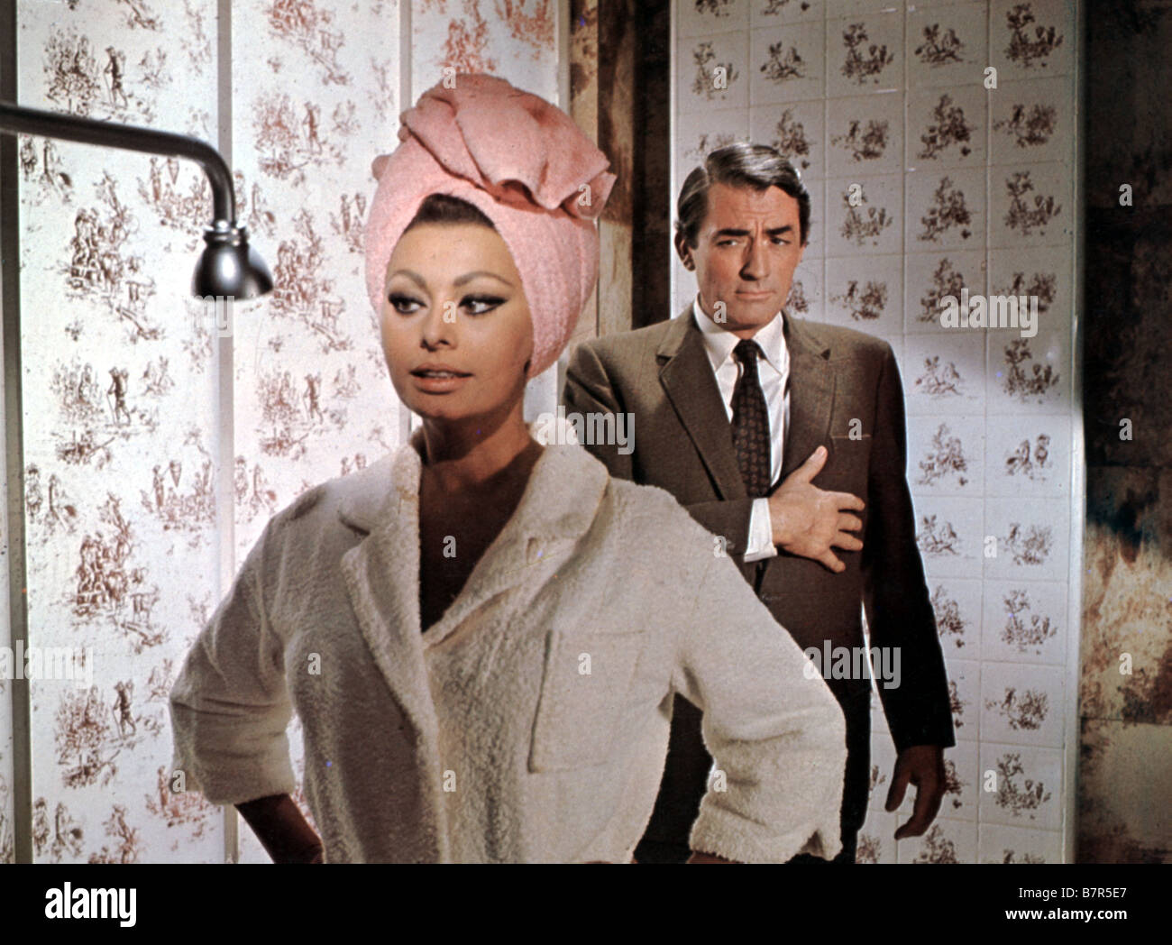 Arabesque Year: 1966 USA Gregory Peck Sophia Loren Director : Stanley ...