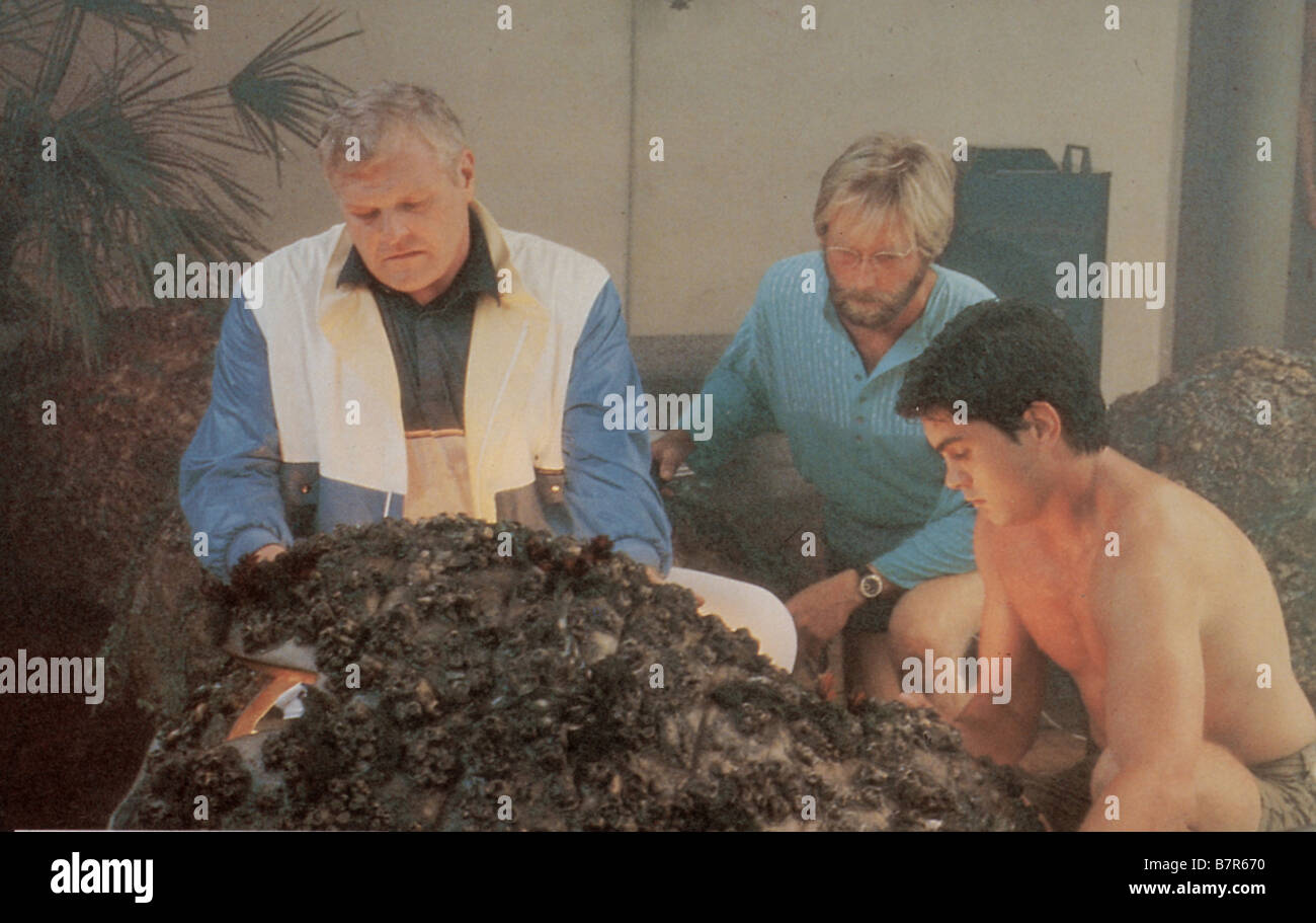 Cocoon 1985 brian dennehy hi-res stock photography and images - Alamy