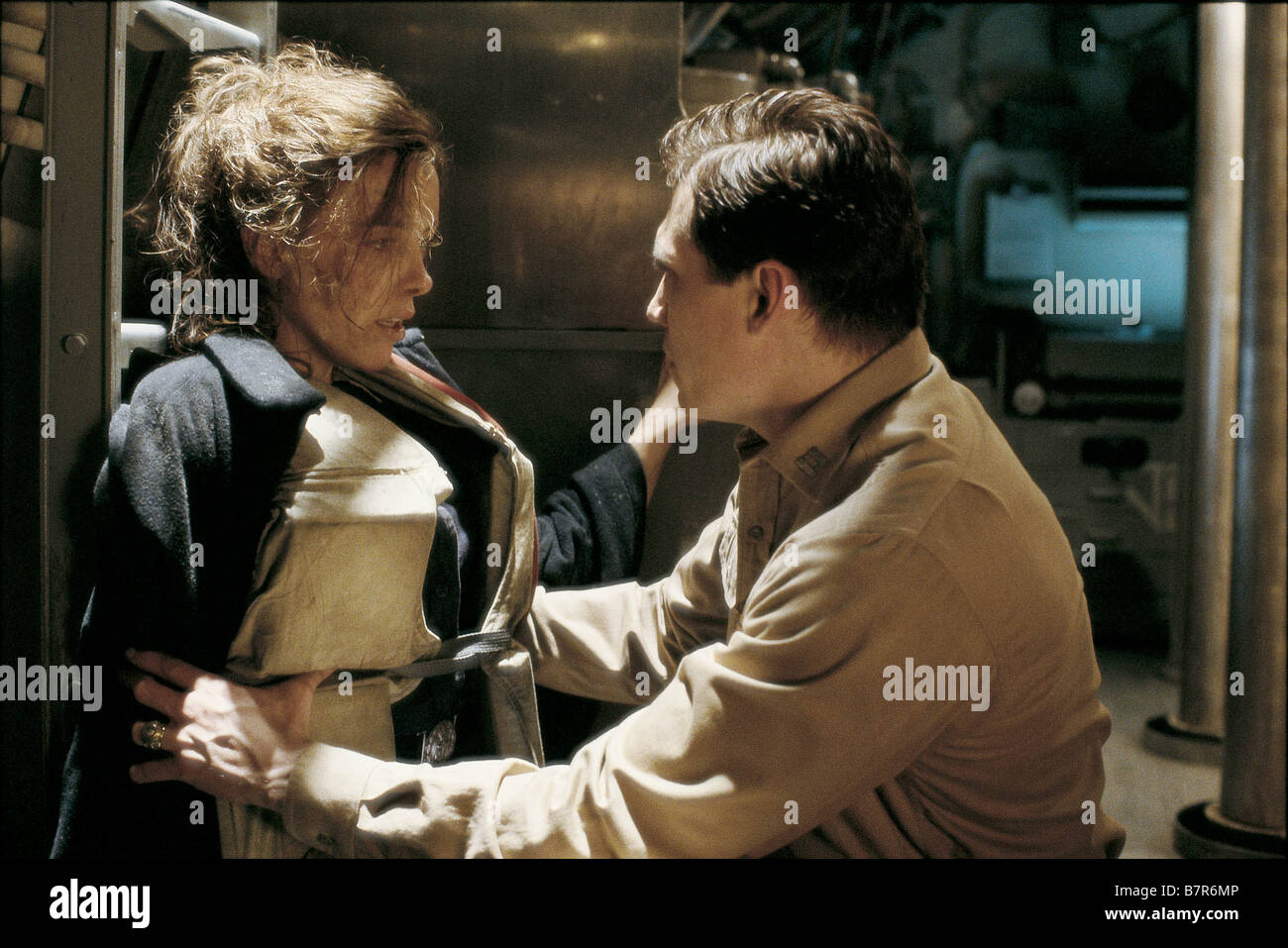 Below Year : 2002 USA Matthew Davis, Olivia Williams Directed byDavid ...