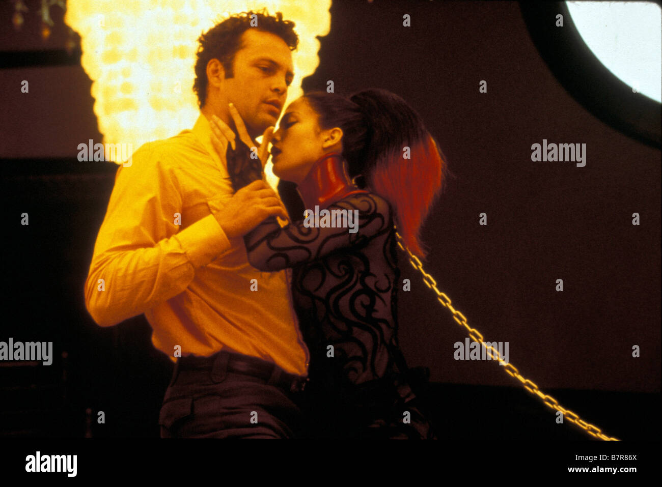 The Cell Year: 2000 USA / Germany Director: Tarsem Singh Jennifer Lopez ...