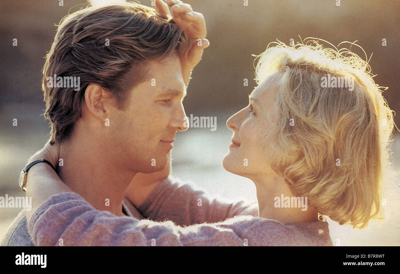 Film jagged edge 1985 hi-res stock photography and images - Alamy