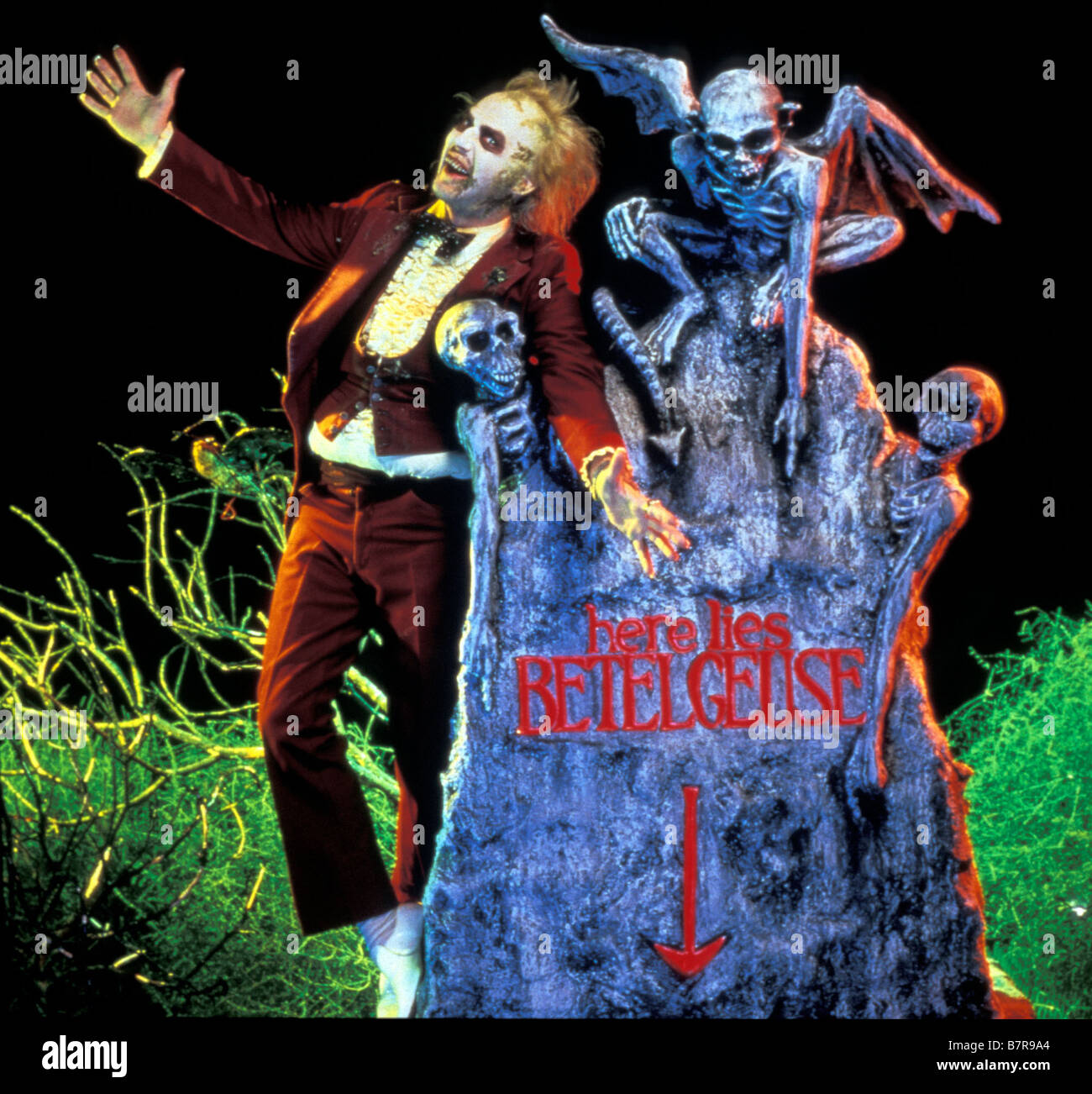 Beetle juice michael keaton 1988 hi-res stock photography and images ...