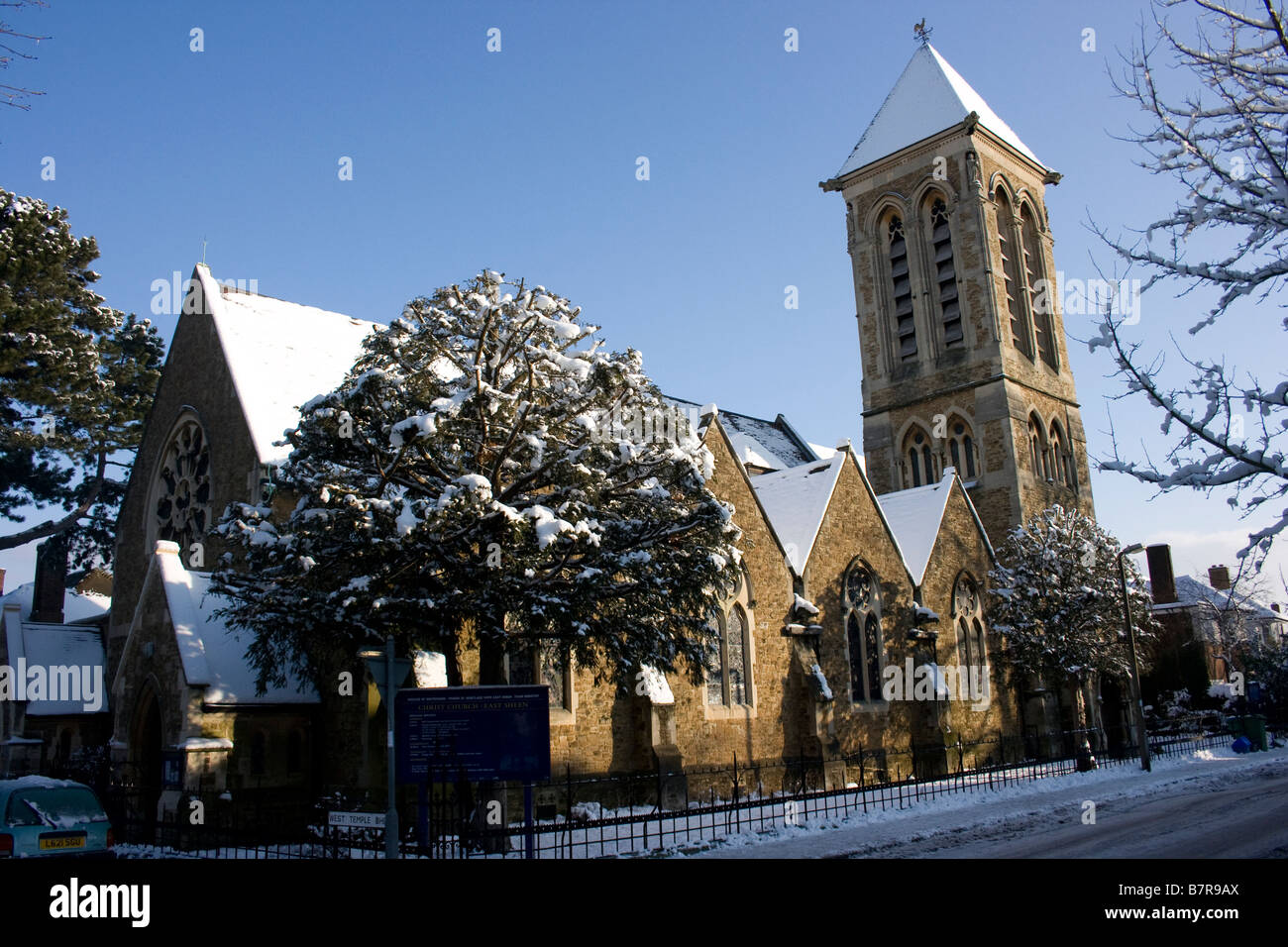 Christ church east sheen hi-res stock photography and images - Alamy