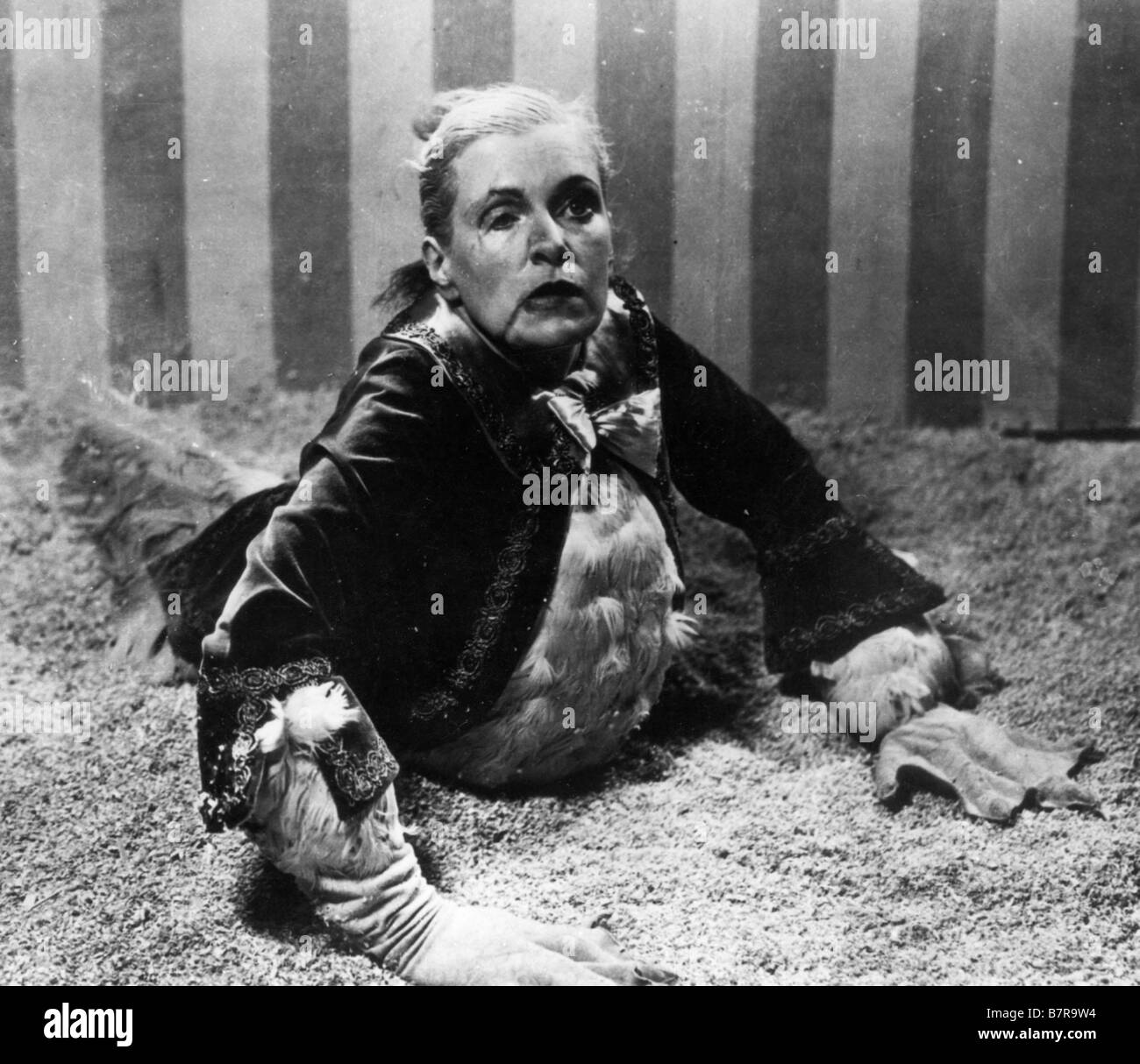 Olga Baclanova Olga Baclanova As The "Human Duck" (2) Photographs From