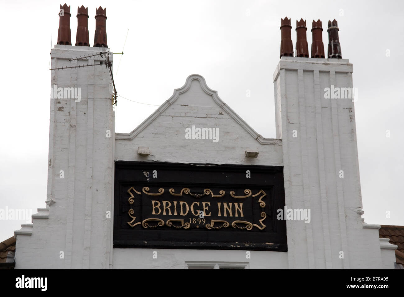 Bridge Inn on the Shropshire Union Canal in the centre of Chester ...
