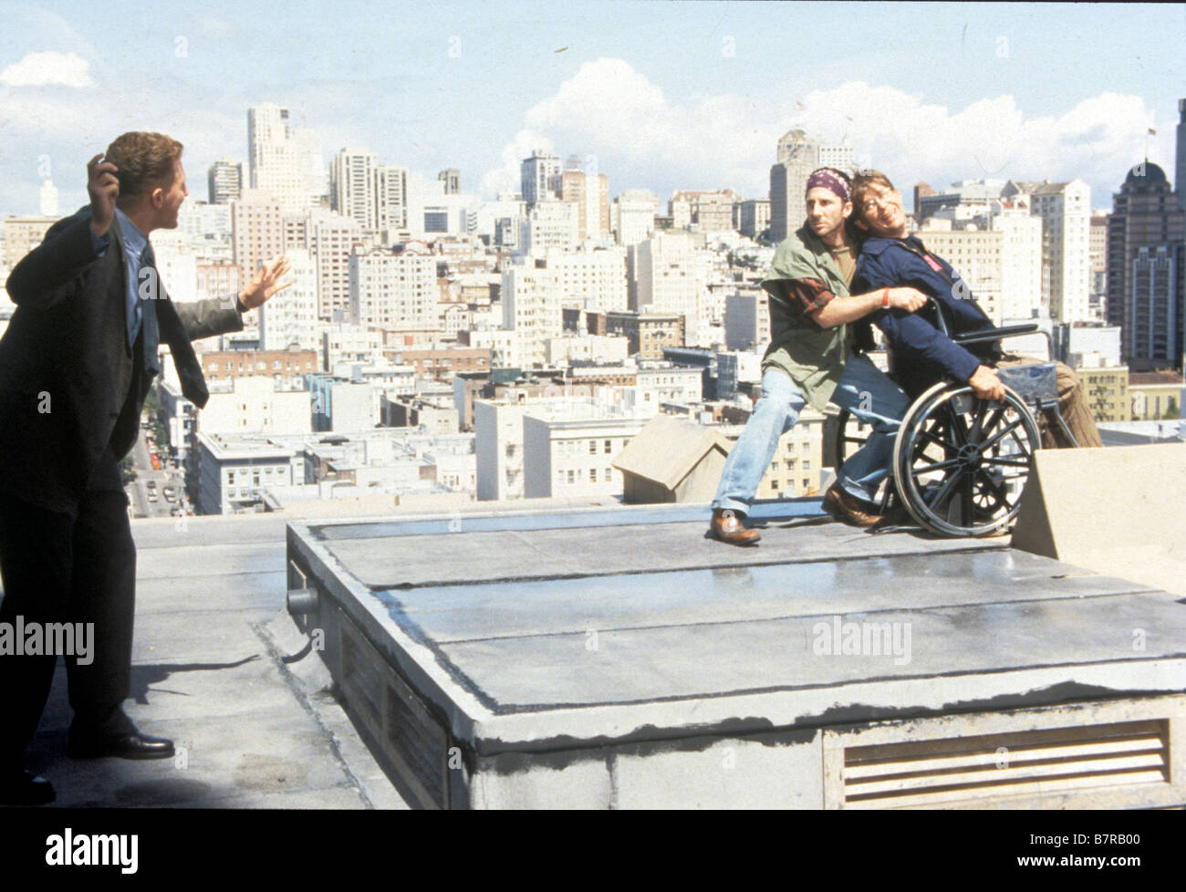 Le flic de san francisco Metro Year: 1997 USA Director: Thomas Carter ...