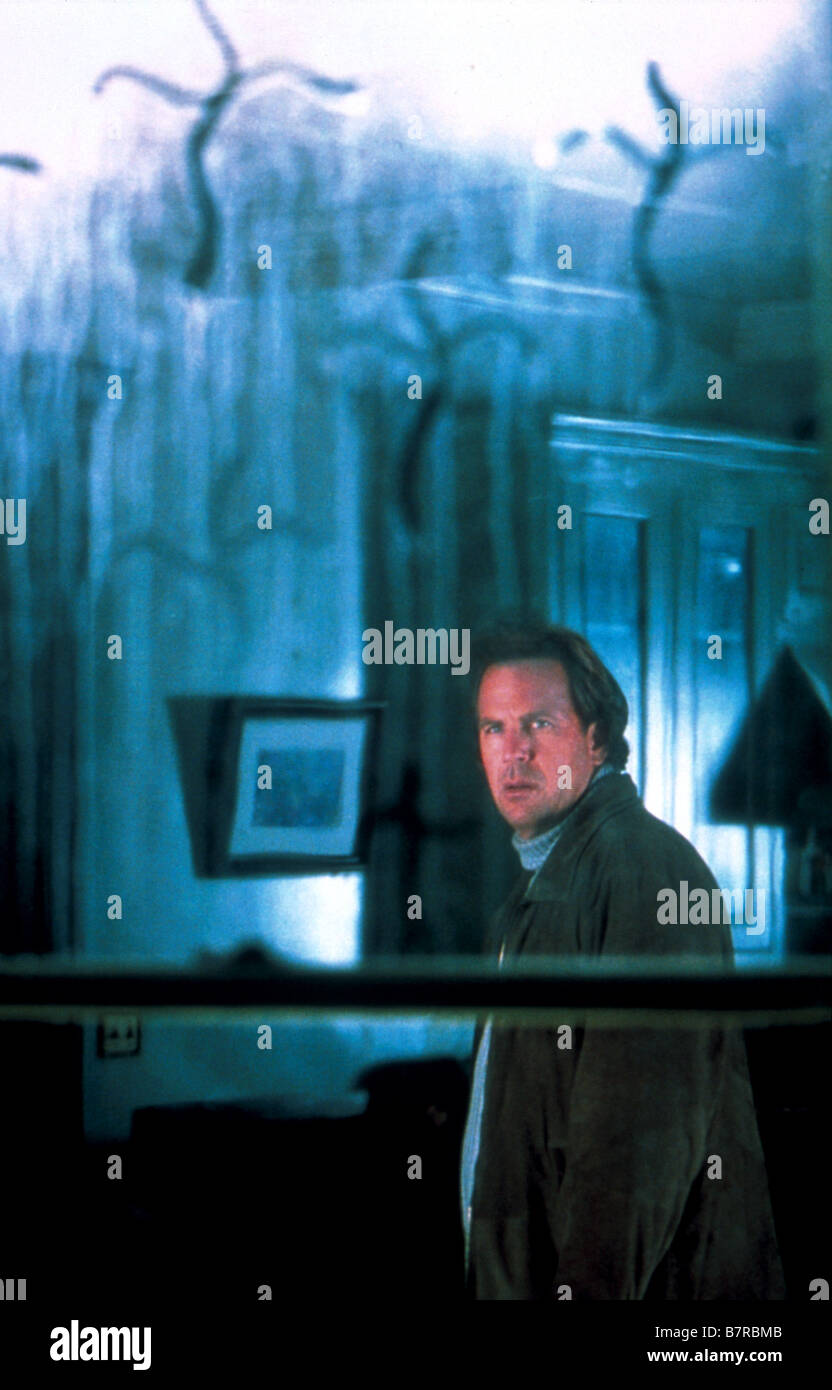 Dragonfly costner hi-res stock photography and images - Alamy