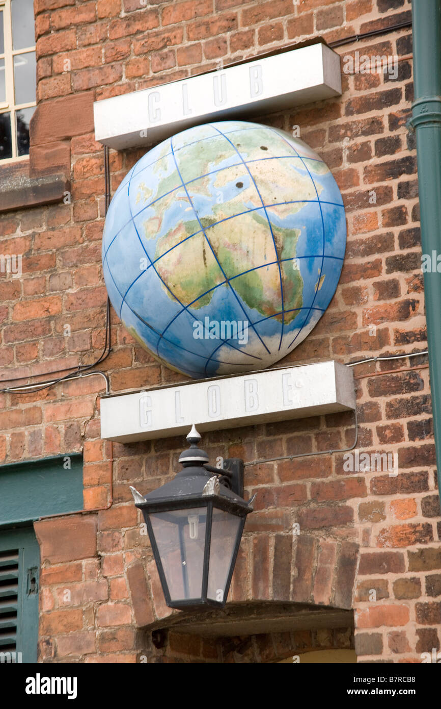 Clobe hi-res stock photography and images - Alamy