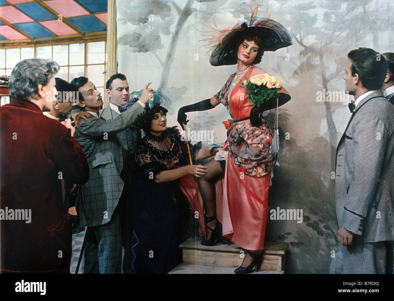 Sophia loren 1954 hi-res stock photography and images - Alamy