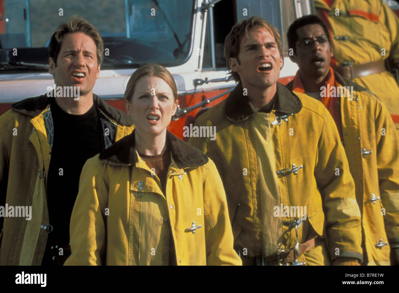 Evolution 2001 julianne moore hi-res stock photography and images - Alamy