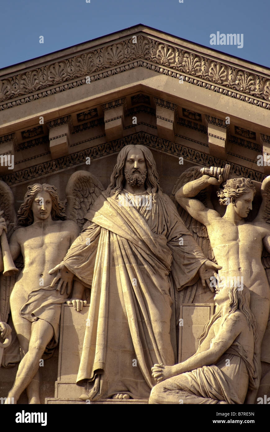 Statues of paris hi-res stock photography and images - Alamy