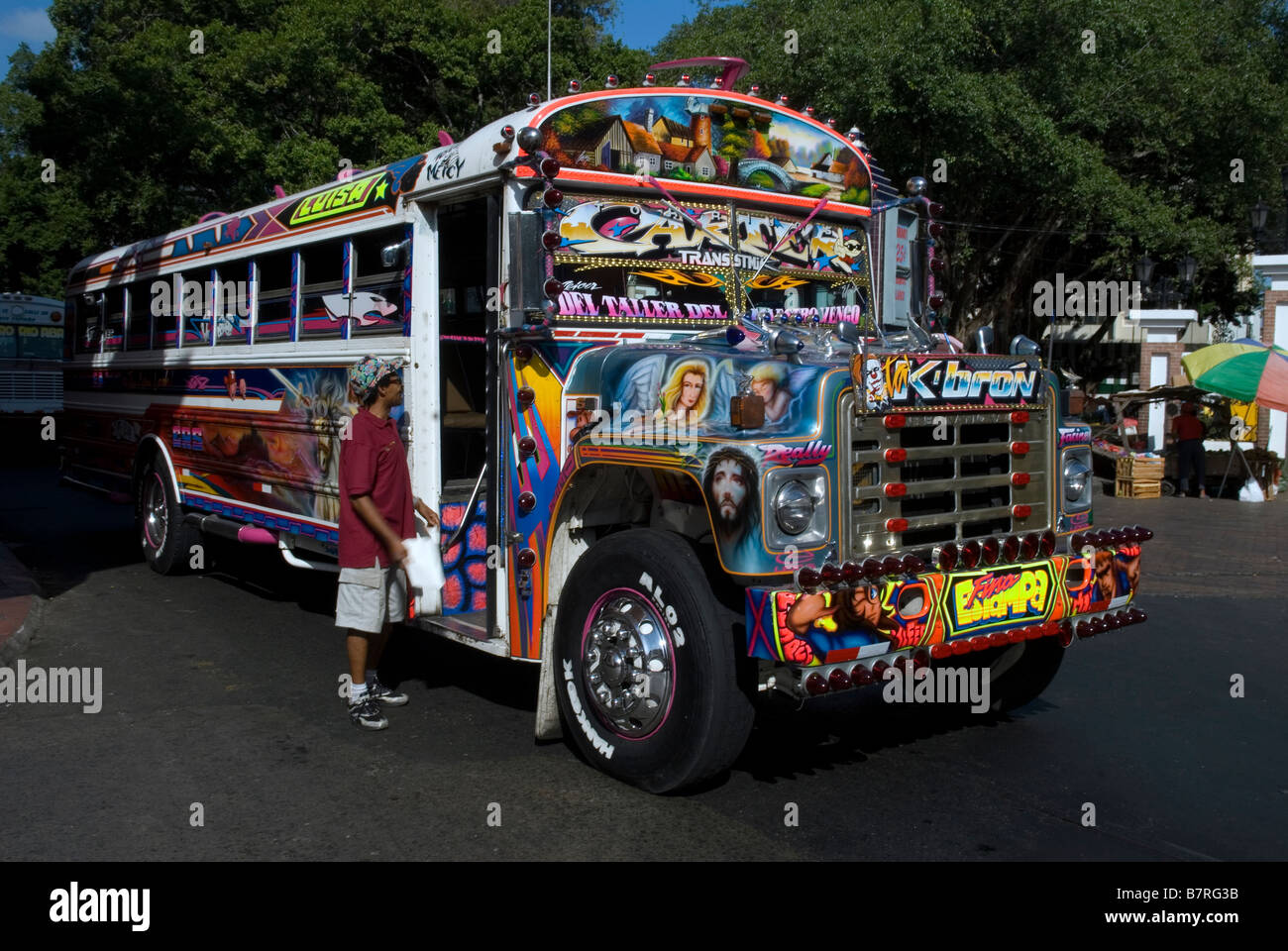 Panama bus hi-res stock photography and images - Alamy