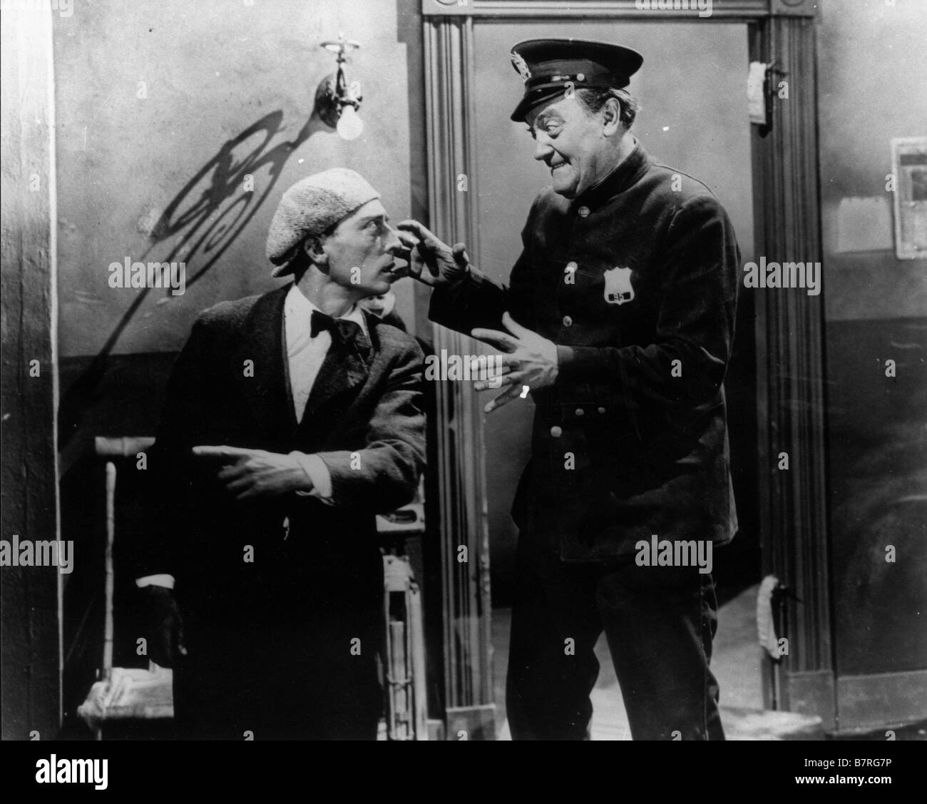 The Cameraman Year: 1928 USA Director: Edward Sedgwick Buster Keaton ...