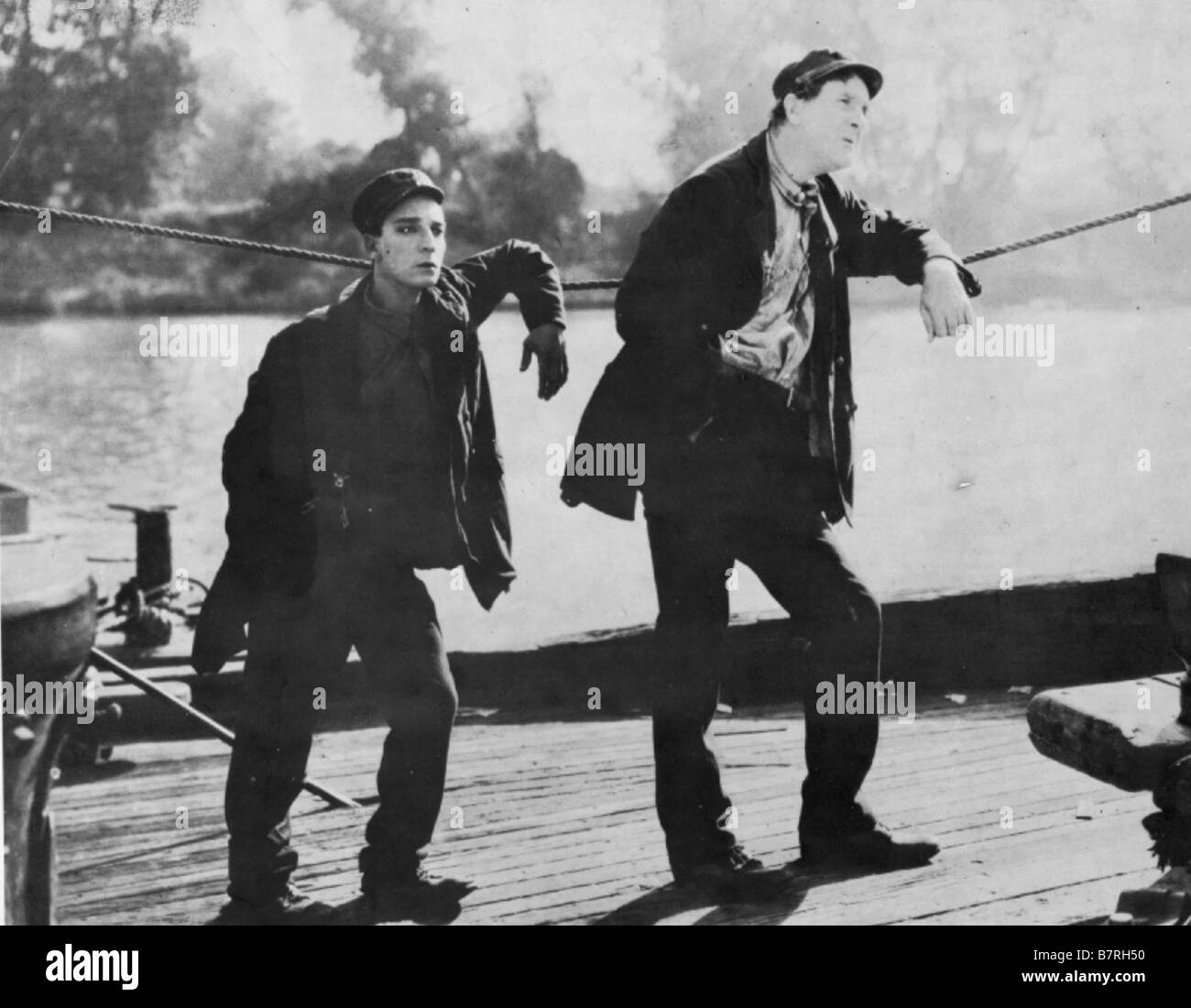 Charles reisner buster keaton hi-res stock photography and images - Alamy