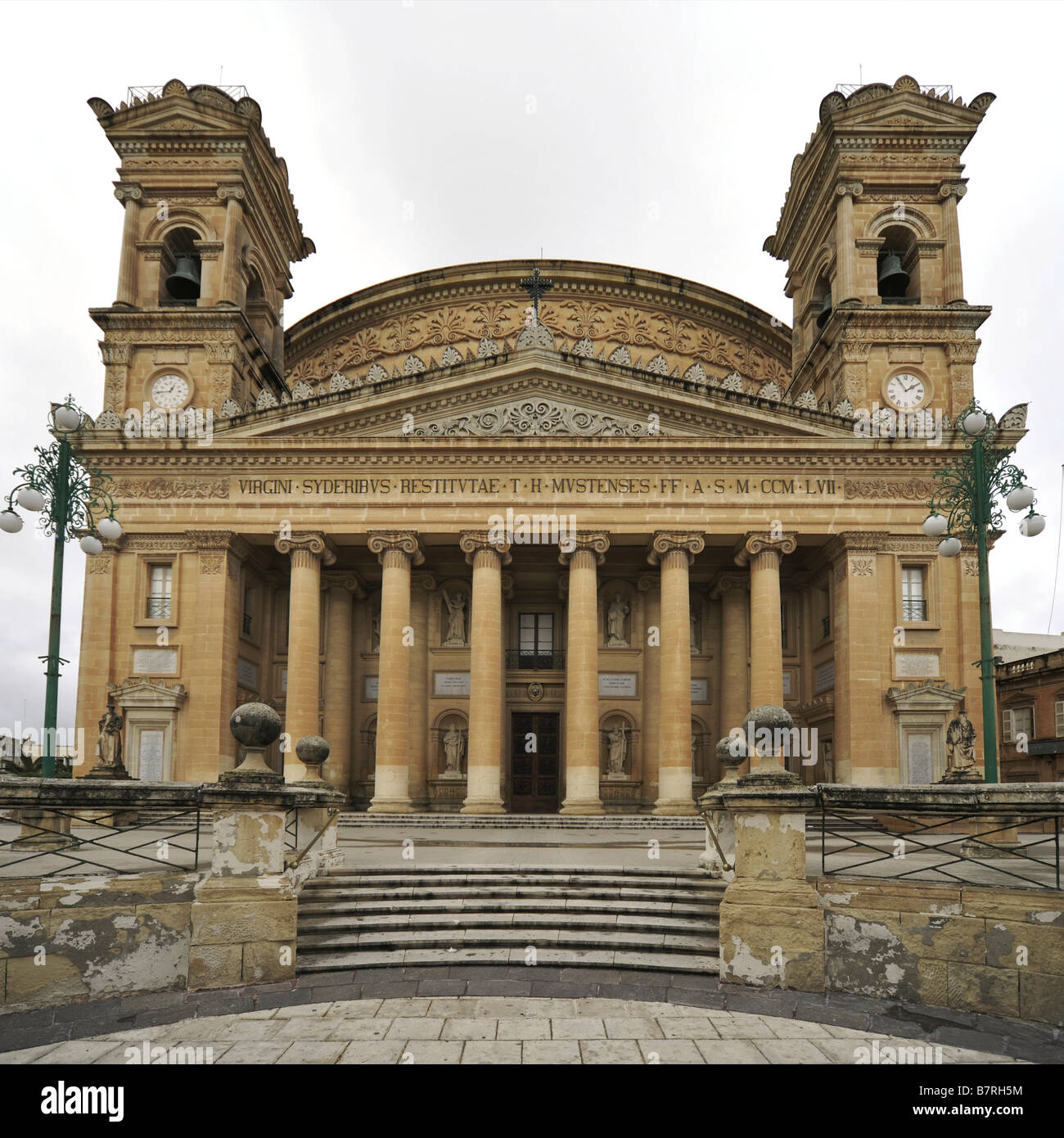 Close frontal view of Santa Maria Assunta, Mosta, Malta Stock Photo - Alamy