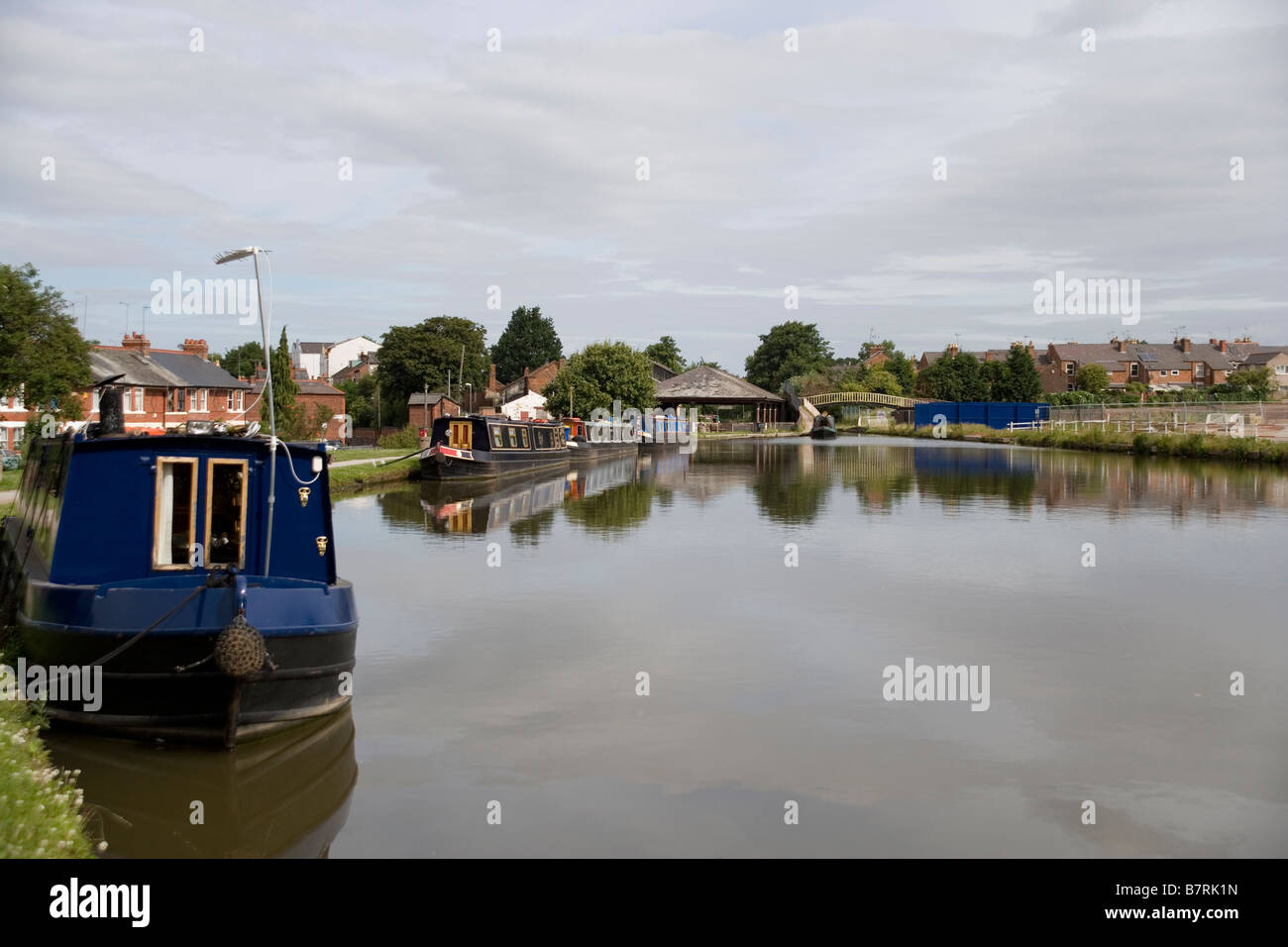 Chester canal basin hi-res stock photography and images - Alamy